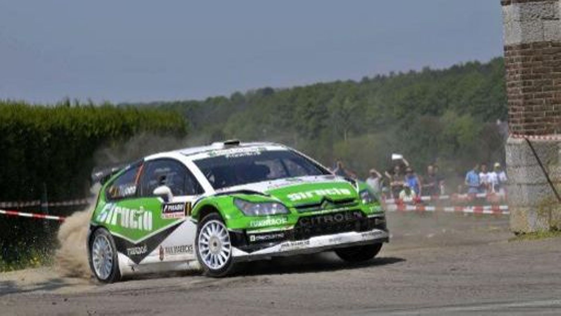 Tsjoen plane sur le Vlaanderen - RTBF Actus