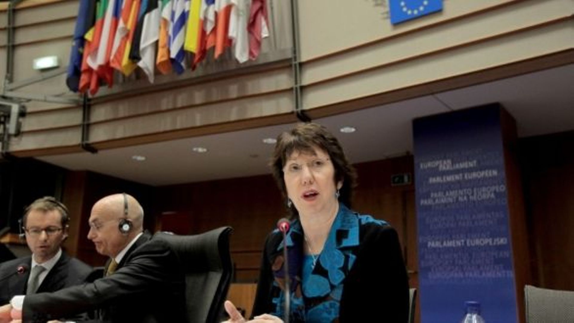 Catherine Ashton se défend face aux critiques - RTBF Actus