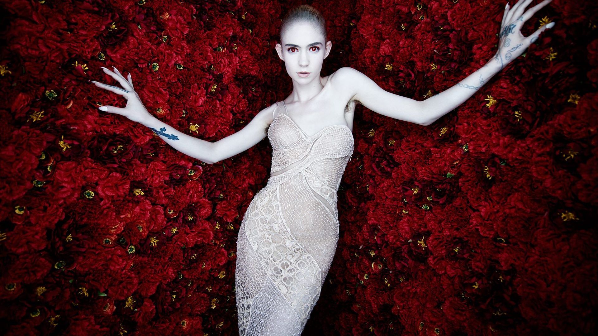 En écoute: 'Medieval Warfare', l'inédit de Grimes pour la BO de ...