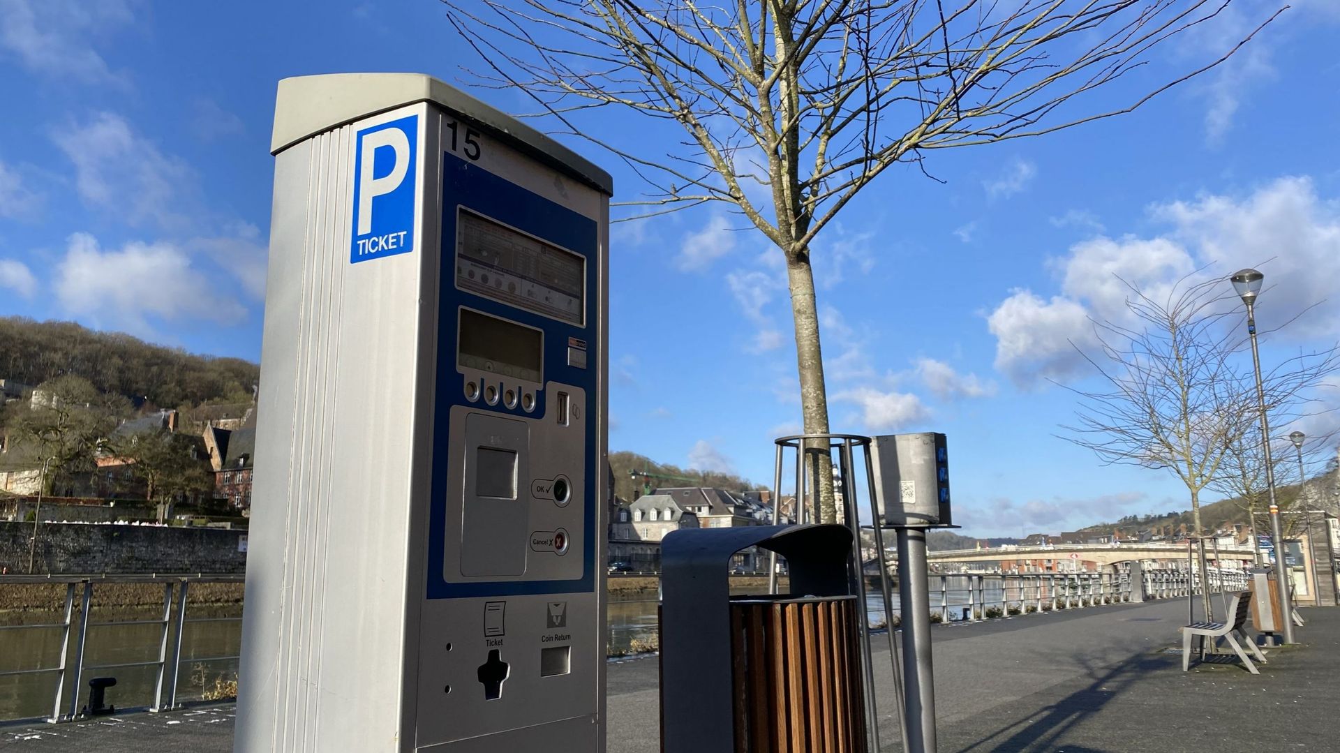 Dinant : des parkings gratuits dans le centre depuis le 1er janvier ...