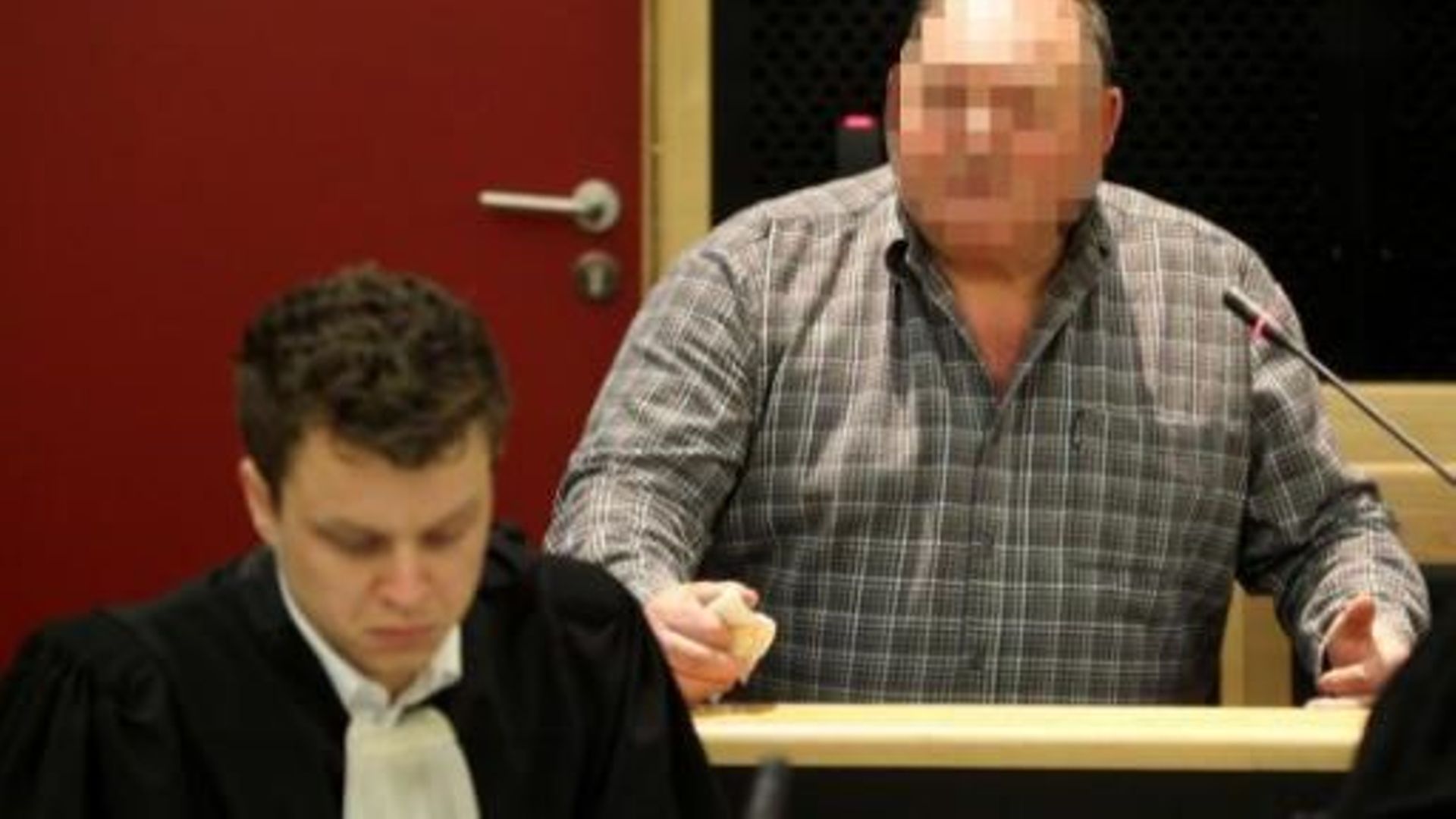 Une affaire vieille de 22 ans jugée aux assises du Hainaut - RTBF Actus