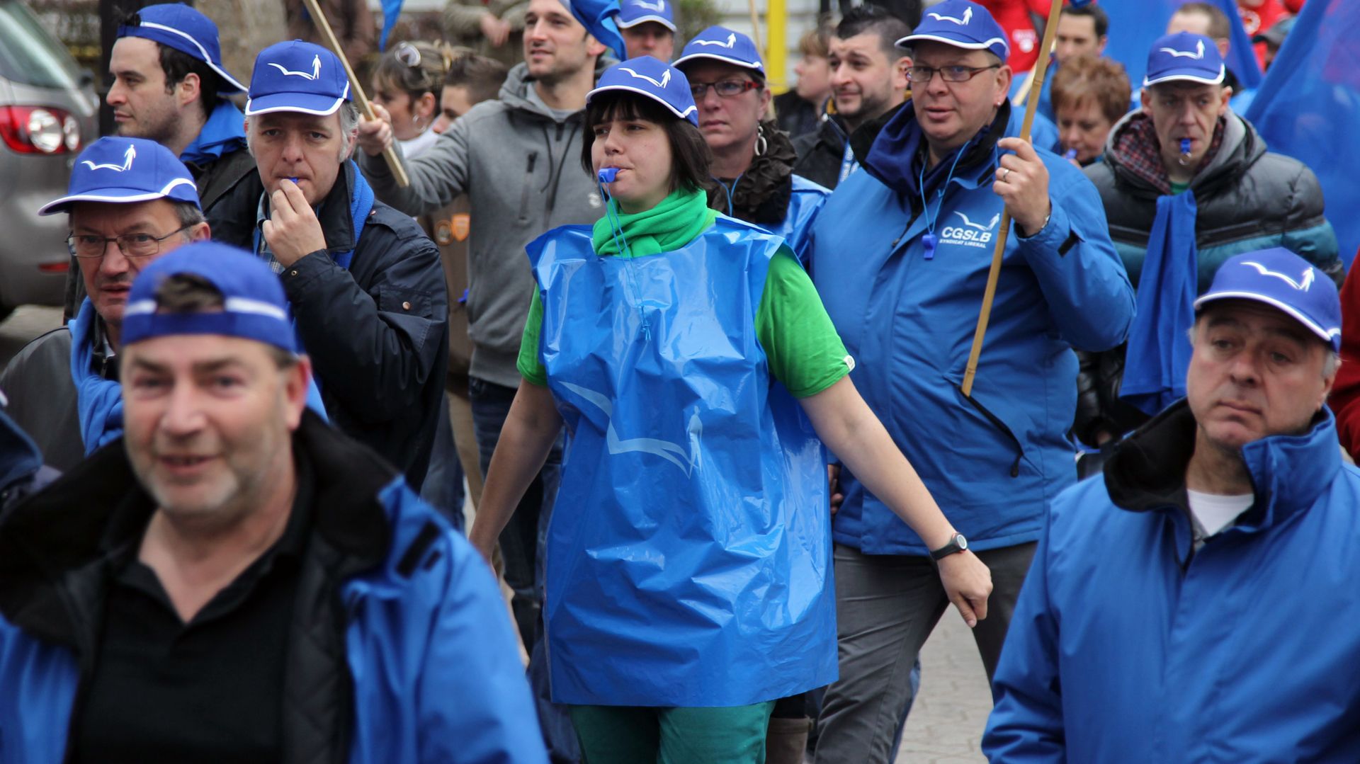 Le syndicat CGSLB manifeste à Liège pour une meilleure représentativité ...