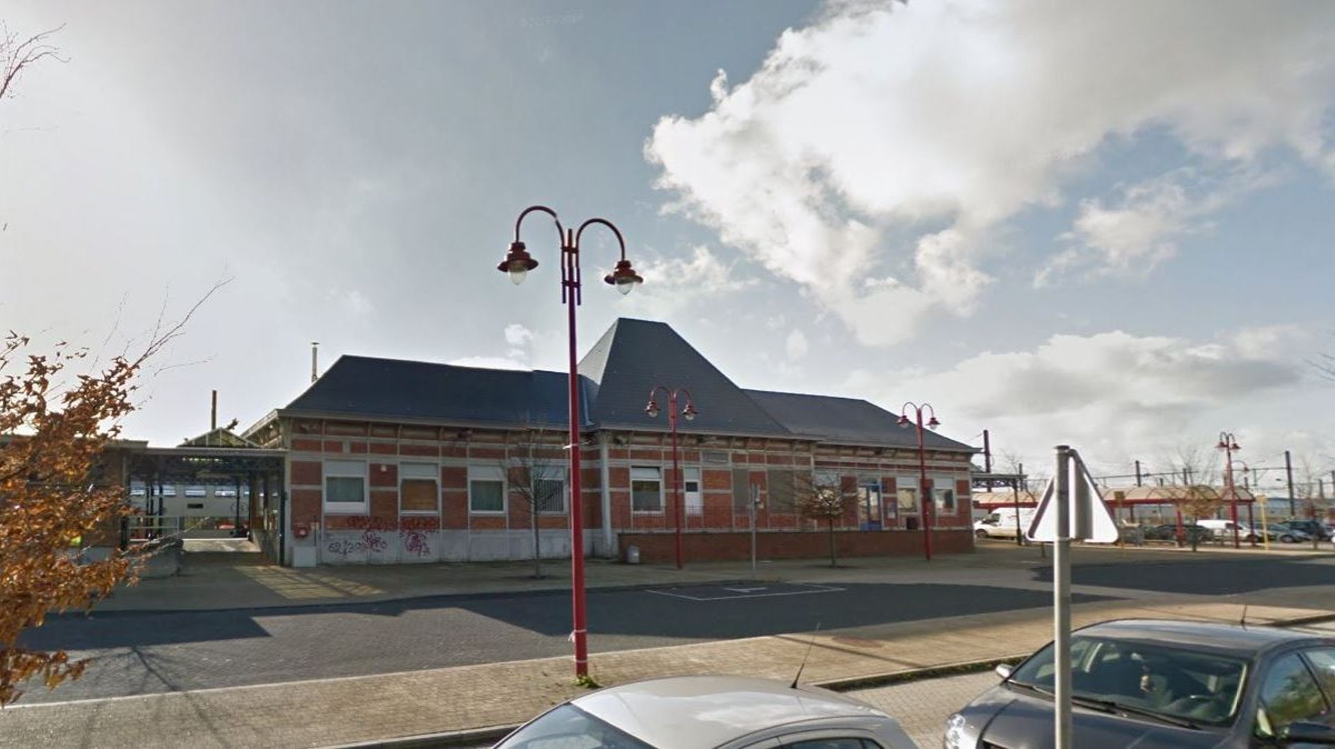 Les nouveaux aménagements de la gare de Luttre ont été inaugurés - RTBF ...