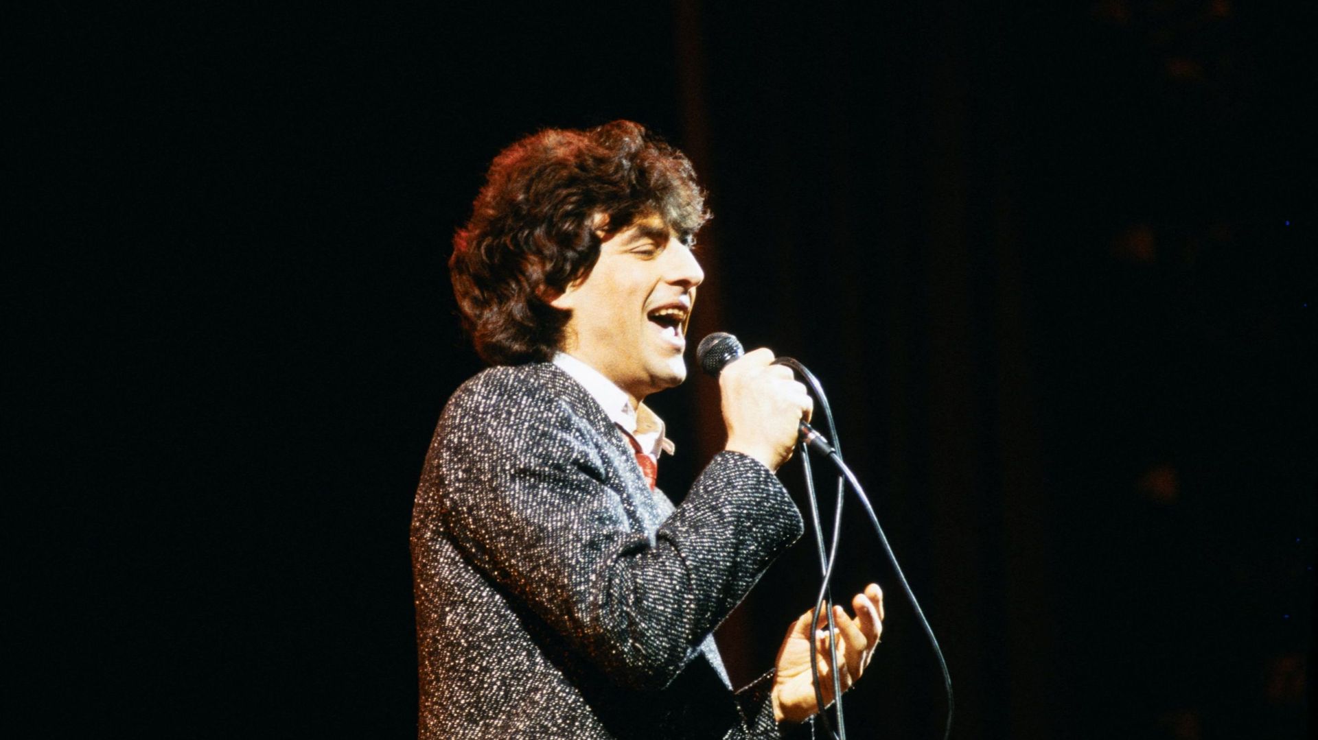 'Le rital' de Claude Barzotti : l'art de transformer une insulte en un ...