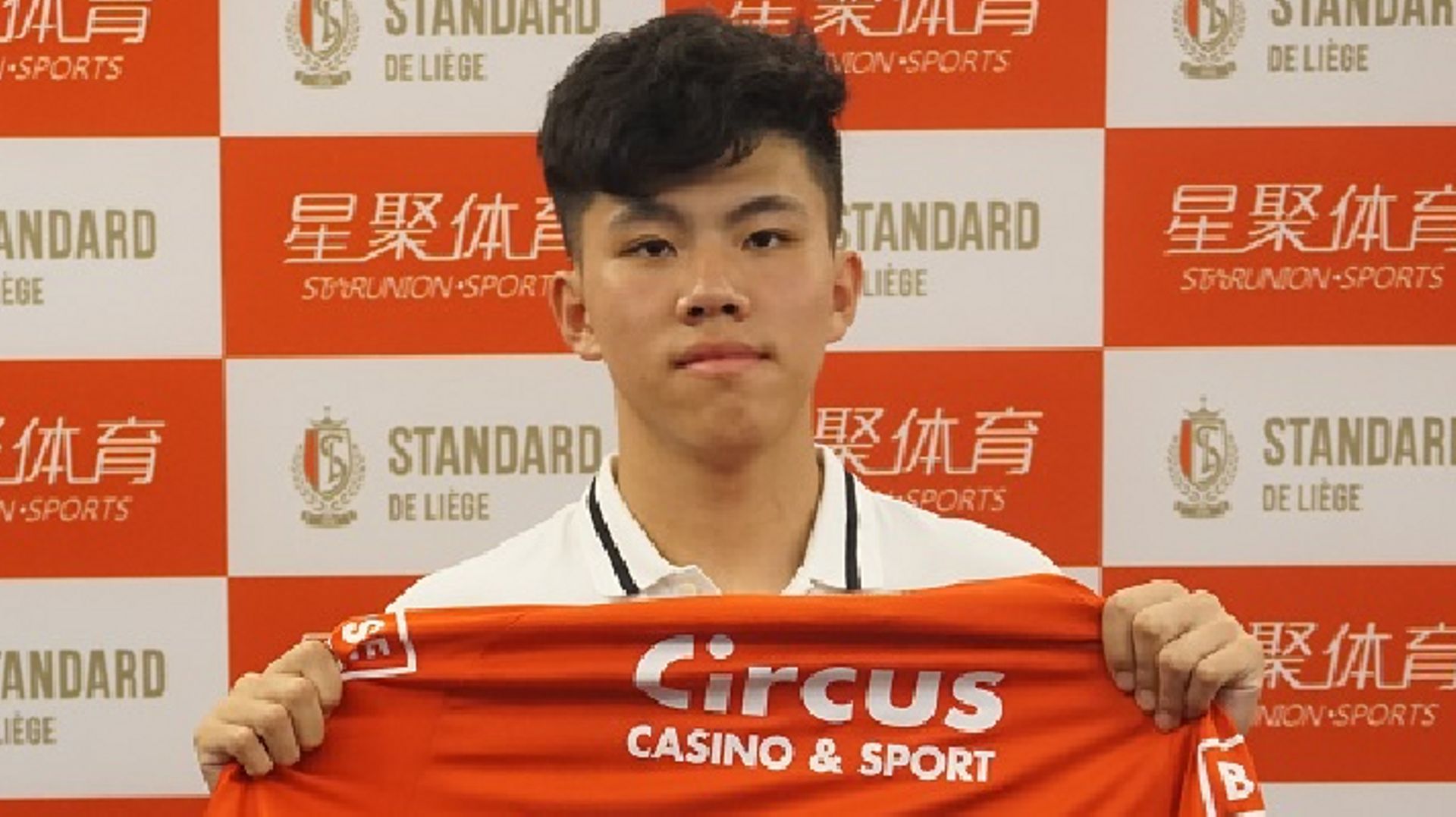 Le Chinois Hao Zhang rejoint le Standard - RTBF Actus