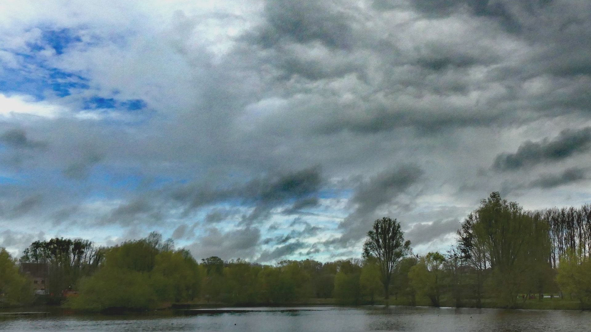 Météo en Belgique : déjà plus calme ce vendredi - RTBF Actus