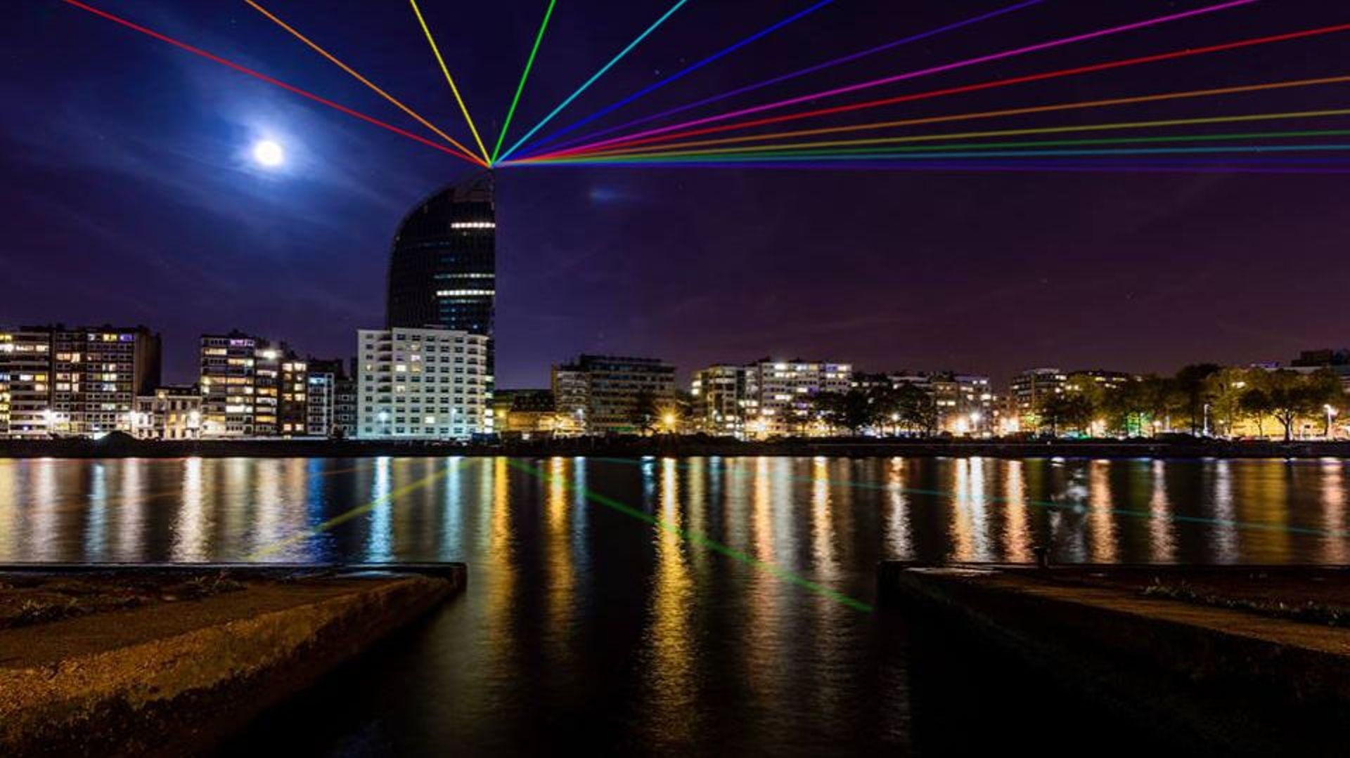 Liège: inauguration officielle de la Tour des Finances - RTBF Actus