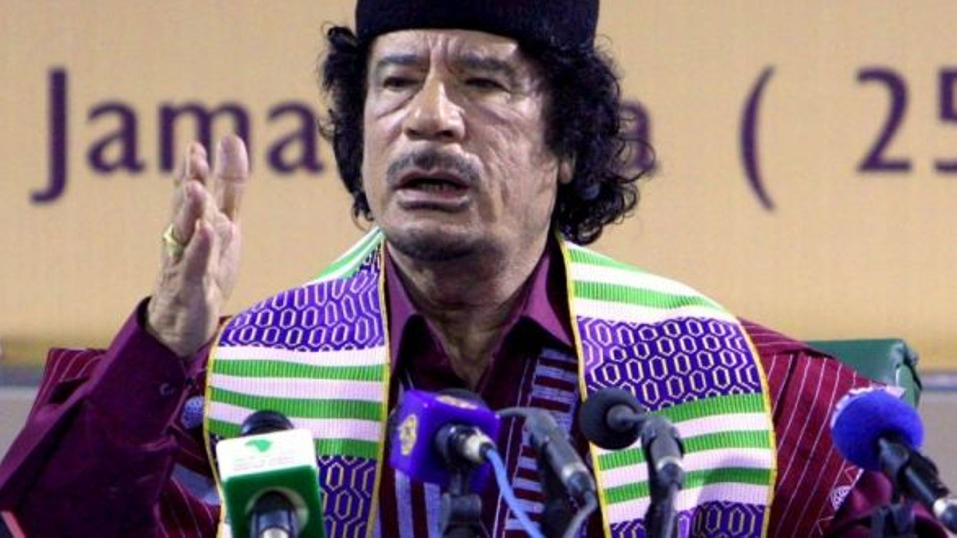 M. Kadhafi à la tête de l'Union africaine - RTBF Actus