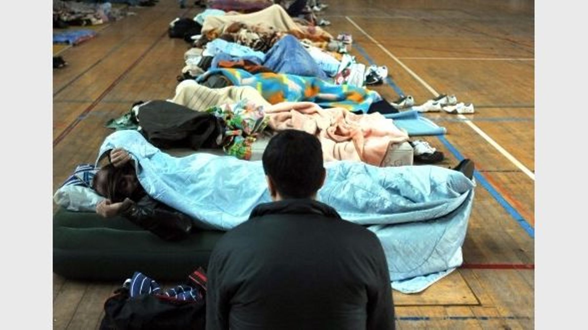 ULB : les sans-papiers refusent de quitter le gymnase pour 'La Jefke ...