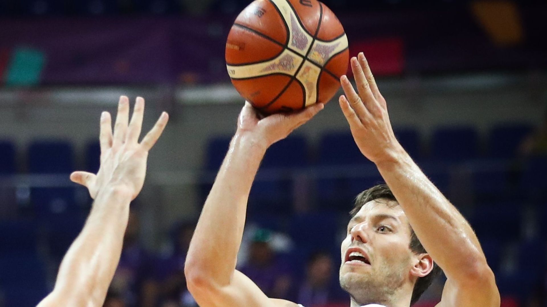 Van Rossom qualifie Valence pour les quarts de finale de l'EuroCoupe