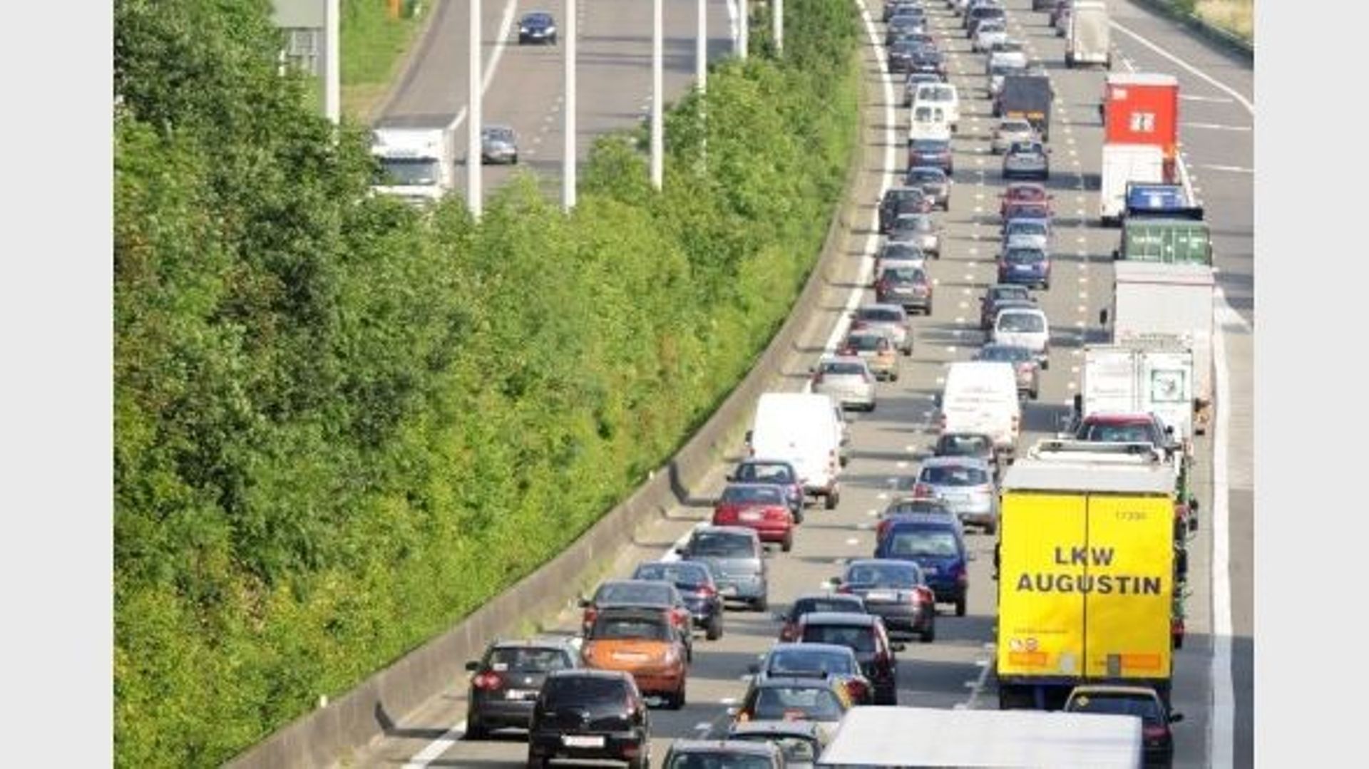 30 km de files sur le ring de Bruxelles - RTBF Actus