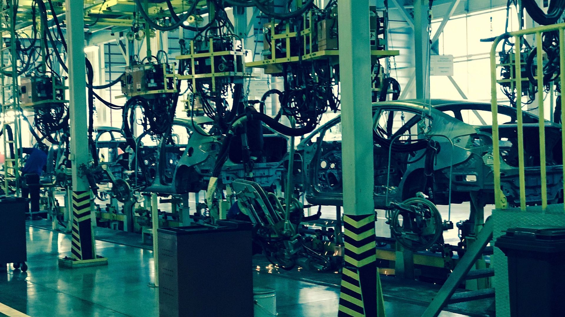 À Kaliningrad, Avtotor fabrique des voitures pour toute la Russie ...