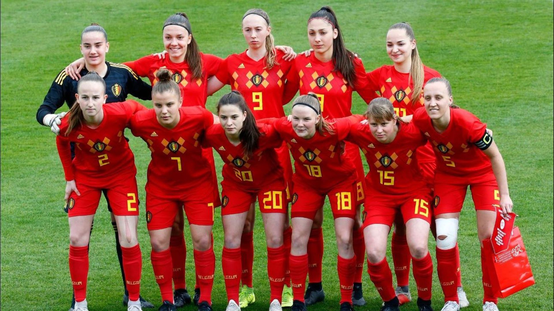 Les Red Flames U19 débutent leur qualification par un succès contre la ...