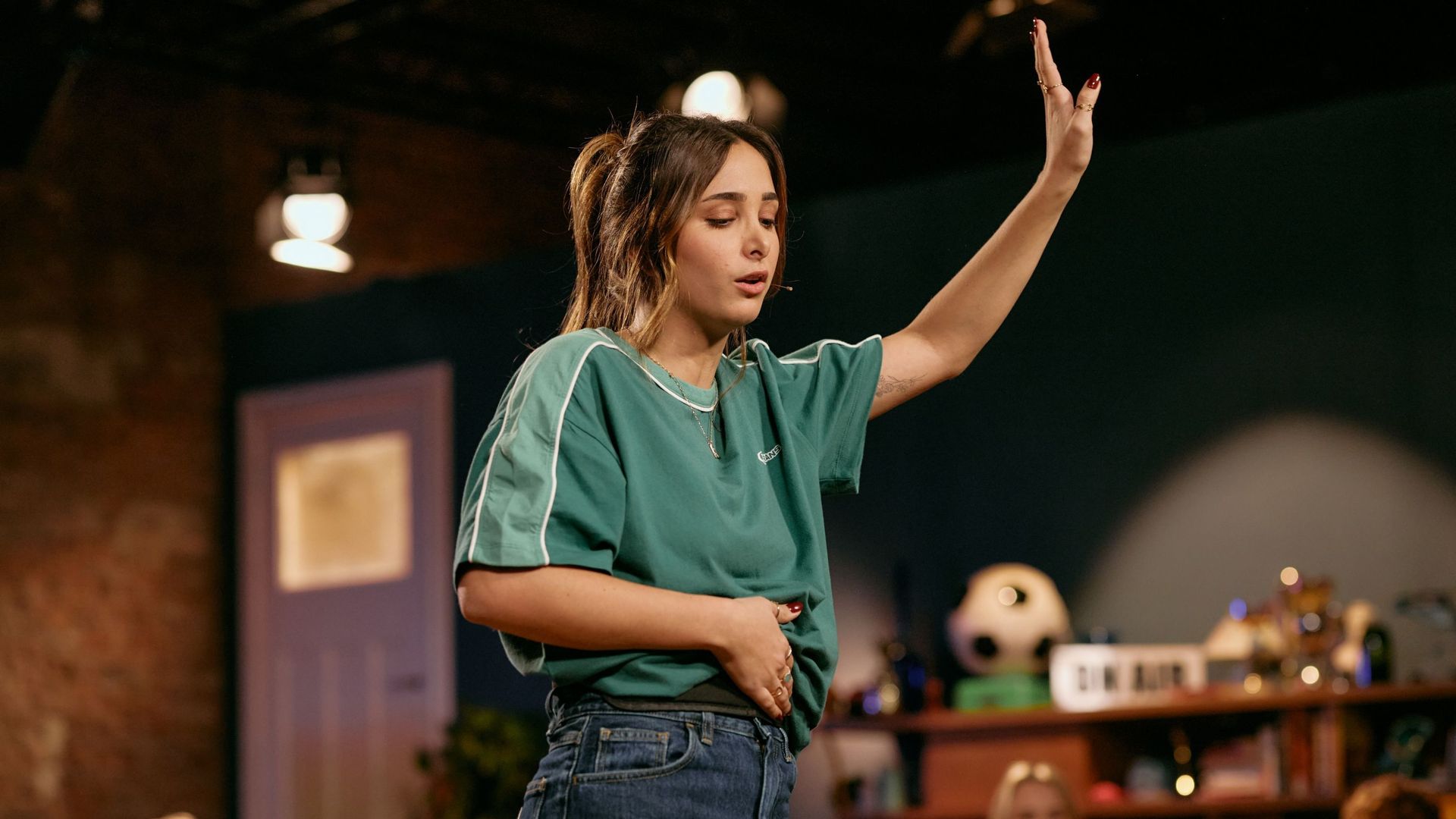 'Comme à la maison' : Sacha Ferra et Alba face aux accusations folles de GuiHome dans 'Le ...