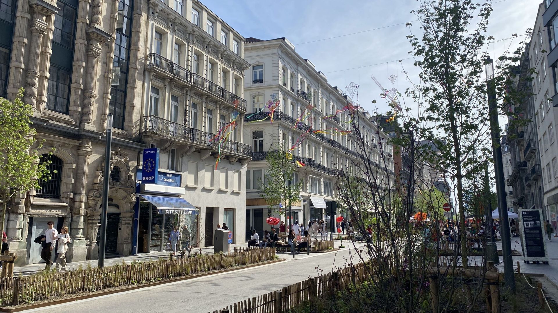 Bruxelles : le boulevard Adolphe Max rénové est inauguré après un an de ...