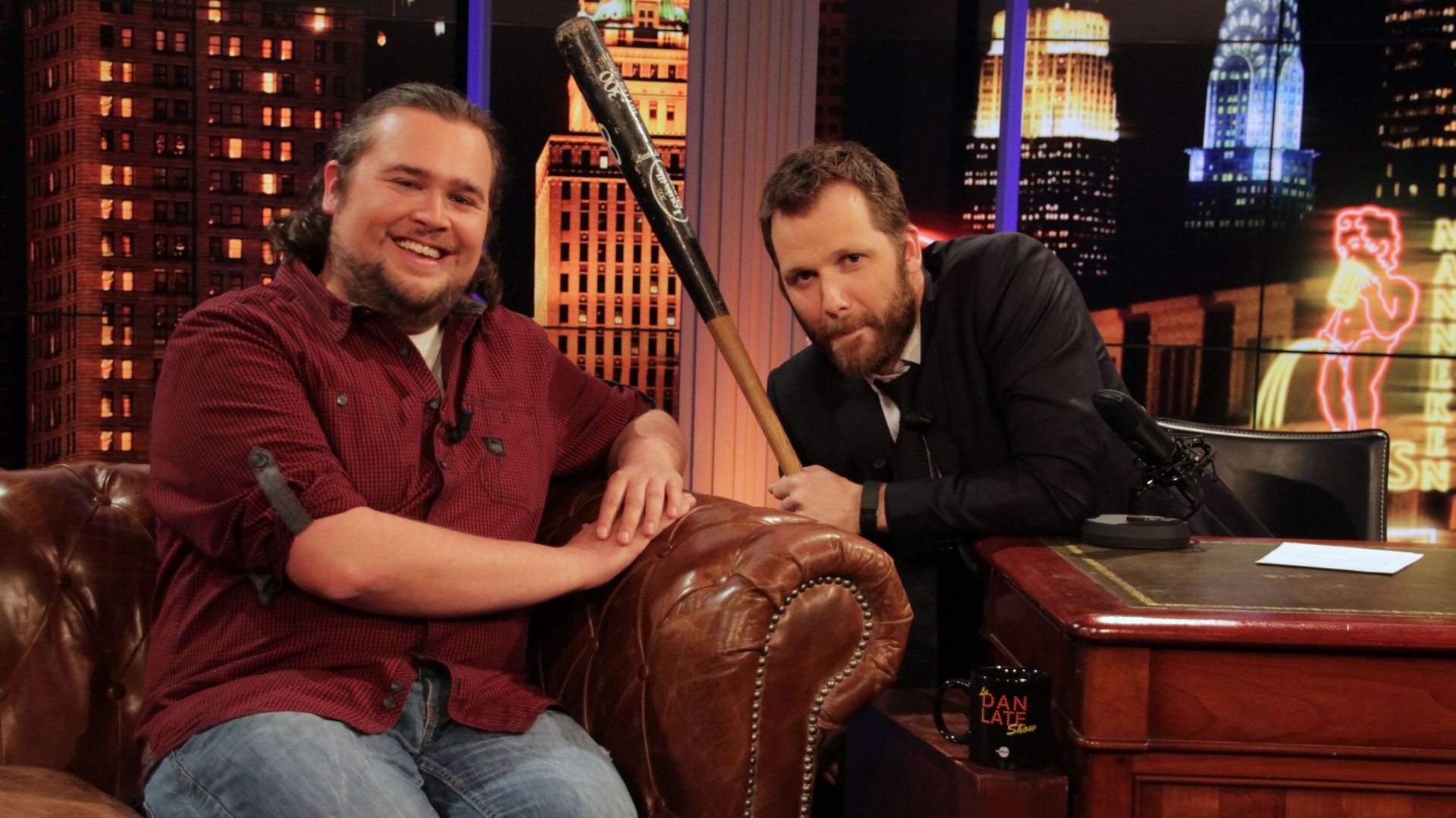 Burkland : Réal Siellez était l'invité du Dan Late Show - RTBF Actus