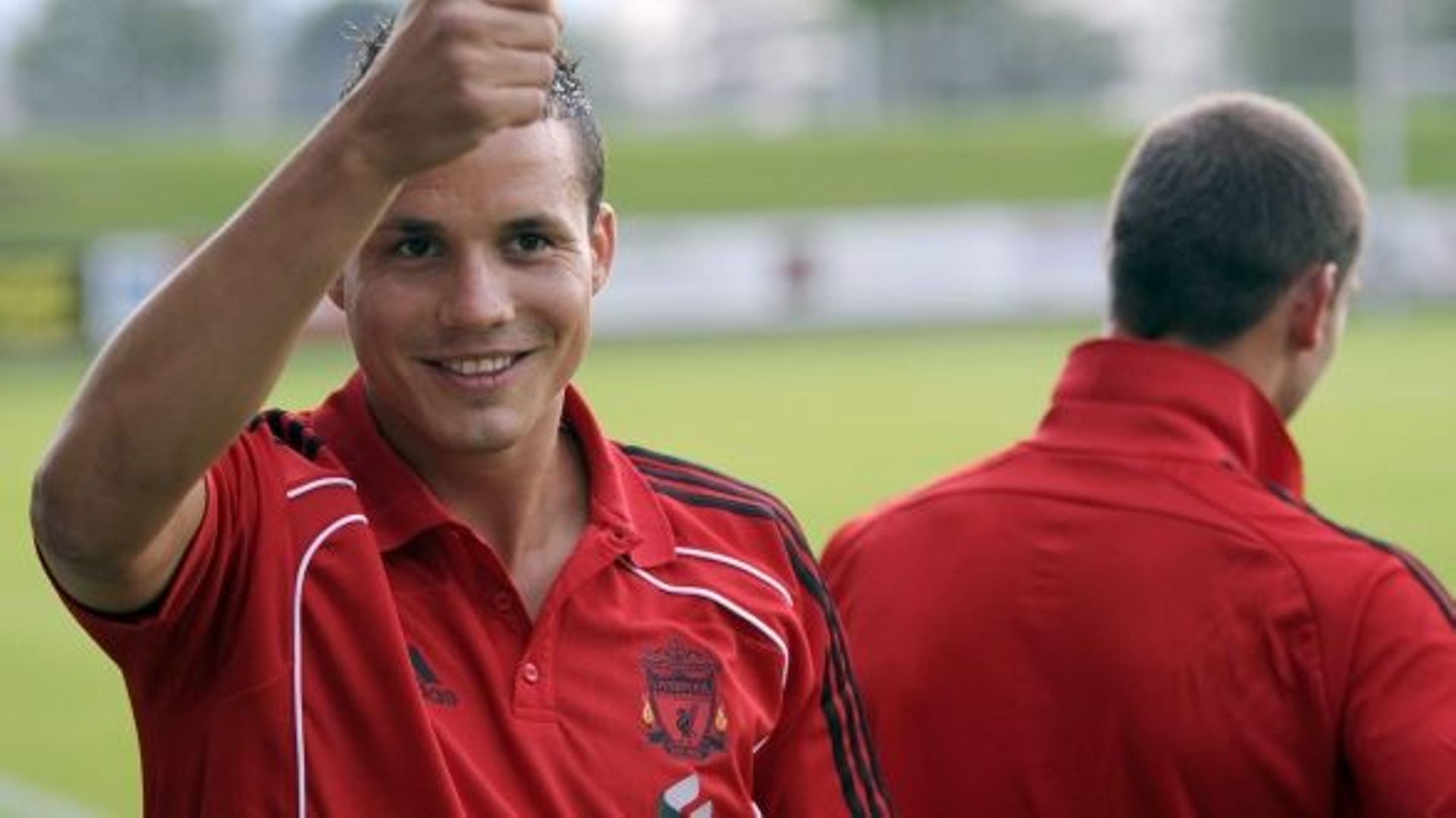 Le Suisse Philipp Degen prêté à Stuttgart - RTBF Actus
