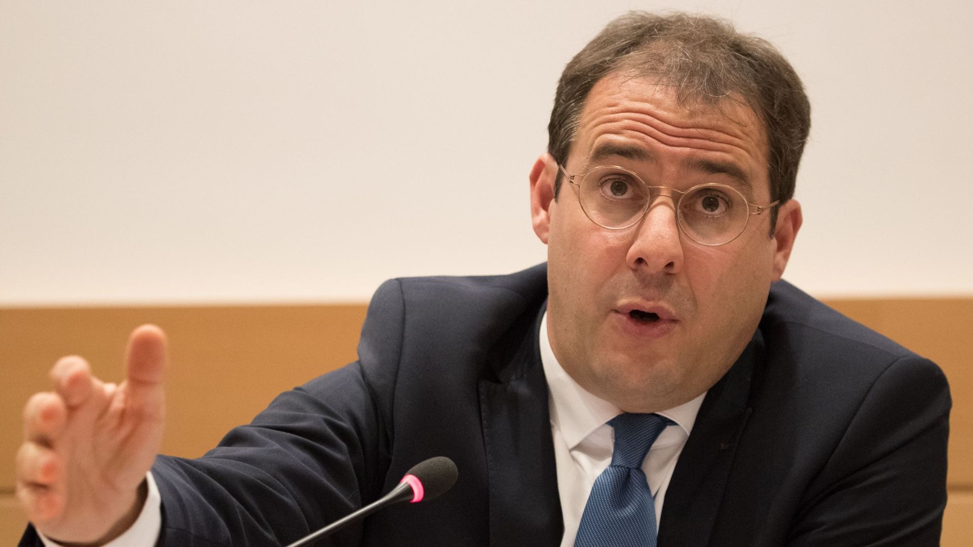 David Clarinval rectifie: 'Le PS et la N-VA restent la première ...