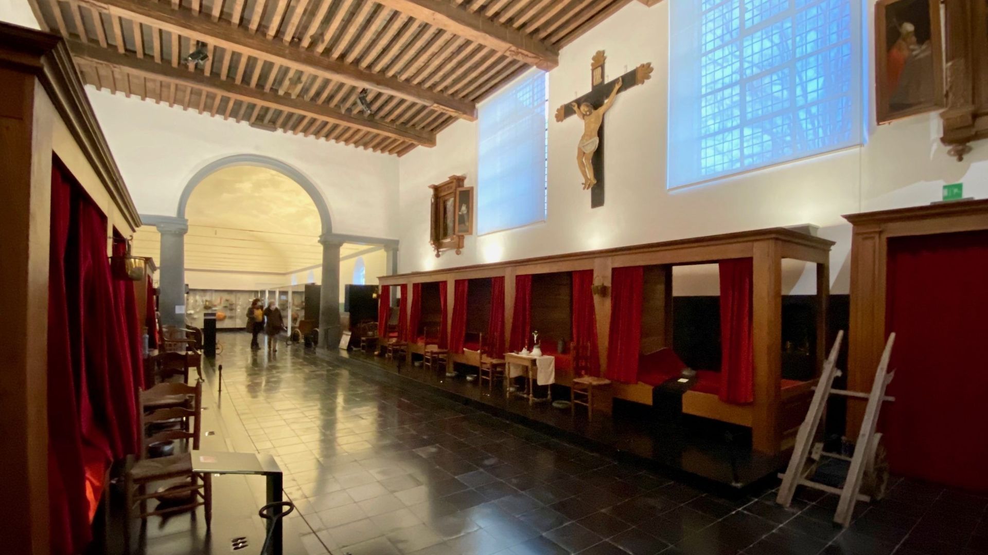 On a visité pour vous l’Hôpital Notre-Dame à la Rose de Lessines - RTBF ...