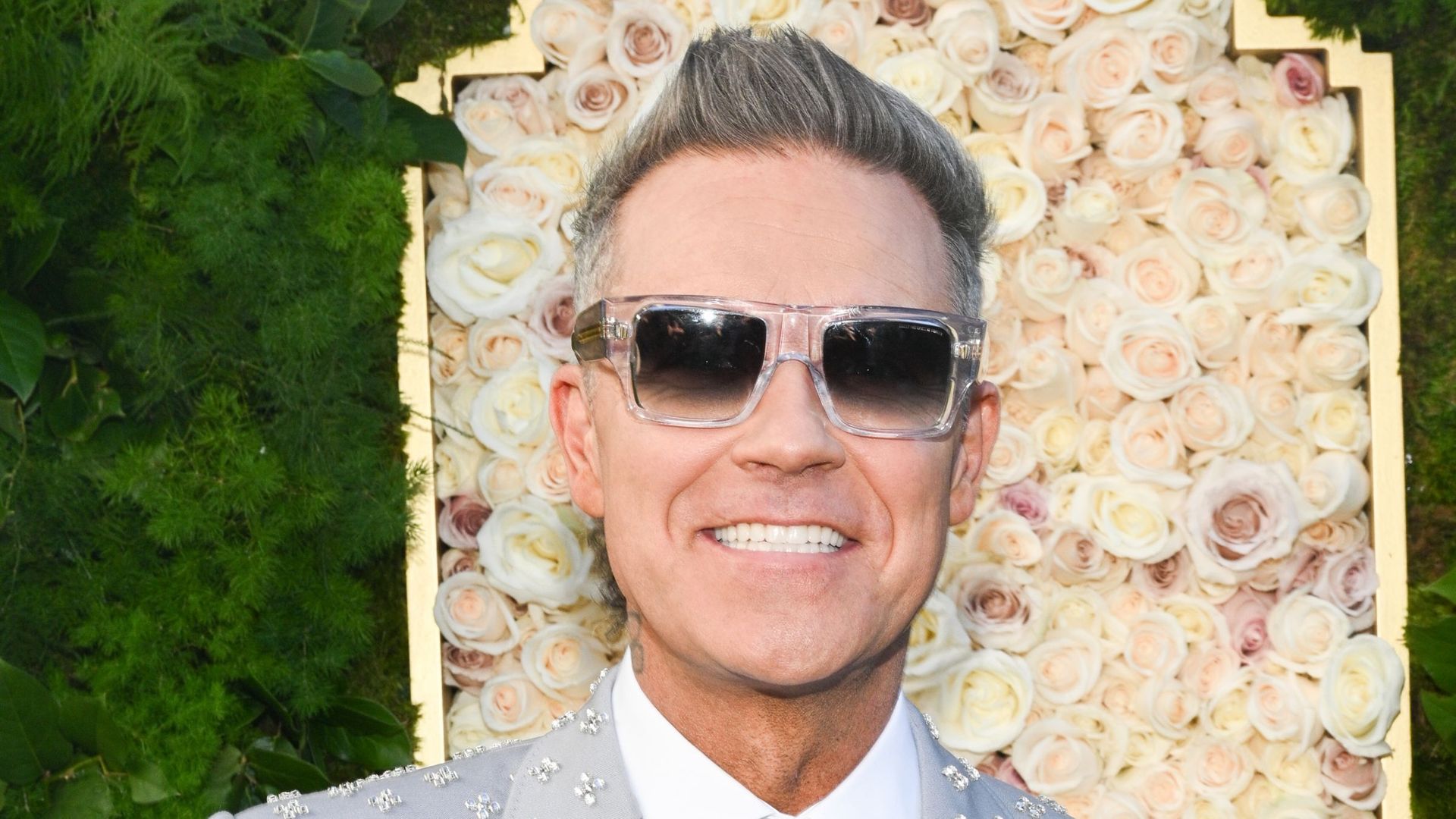 Robbie Williams sur le retour d’Oasis : 'Ce sera de la nostalgie sous ...