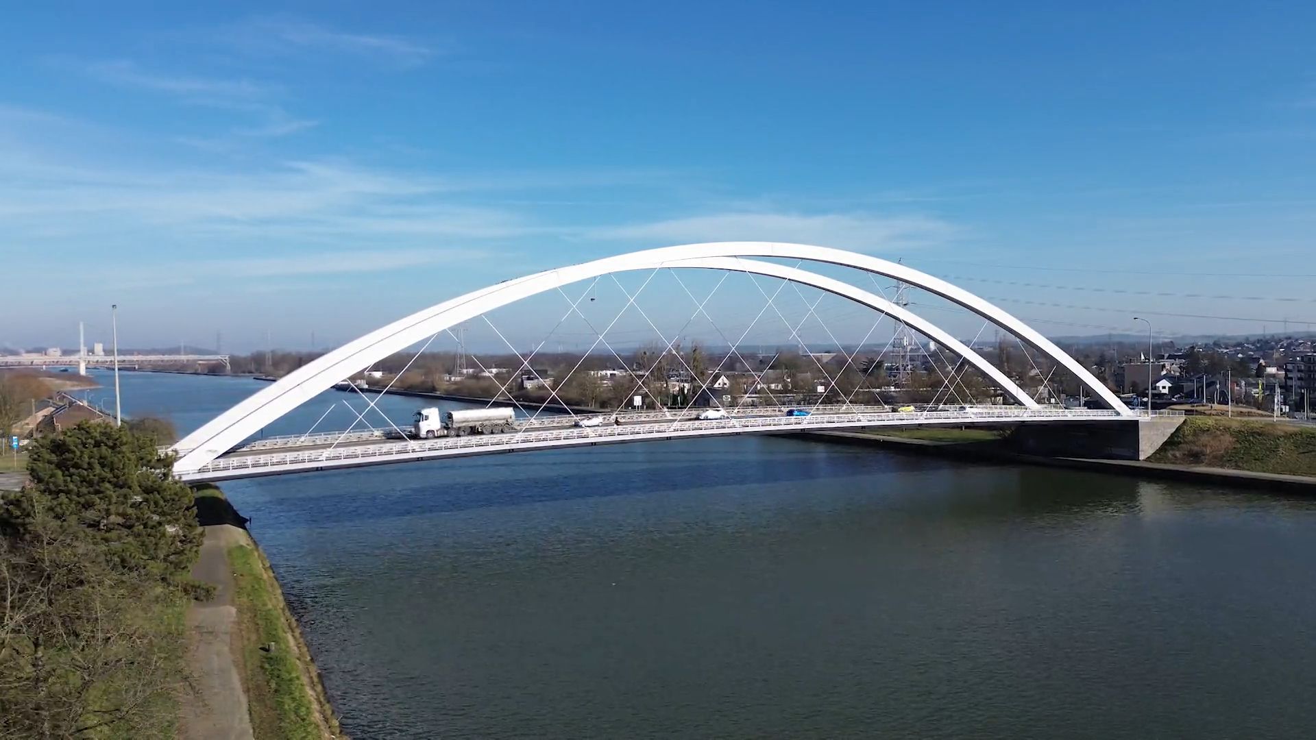 Les travaux de rehaussement des ponts de la Meuse font craindre le pire ...