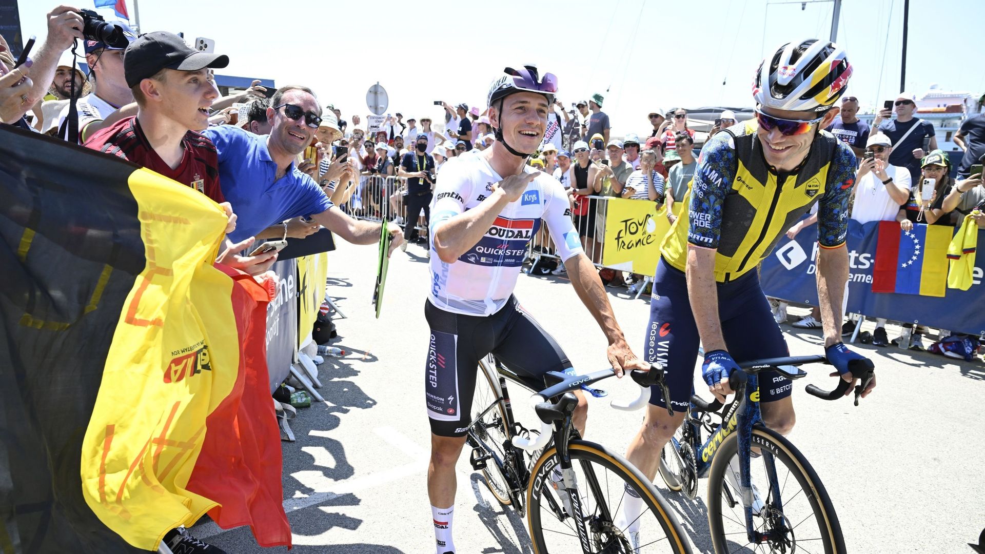 UAE Tour : Jonathan Milan règle Tim Merlier et Jasper Philipsen au sprint sur la 4e étape - RTBF ...