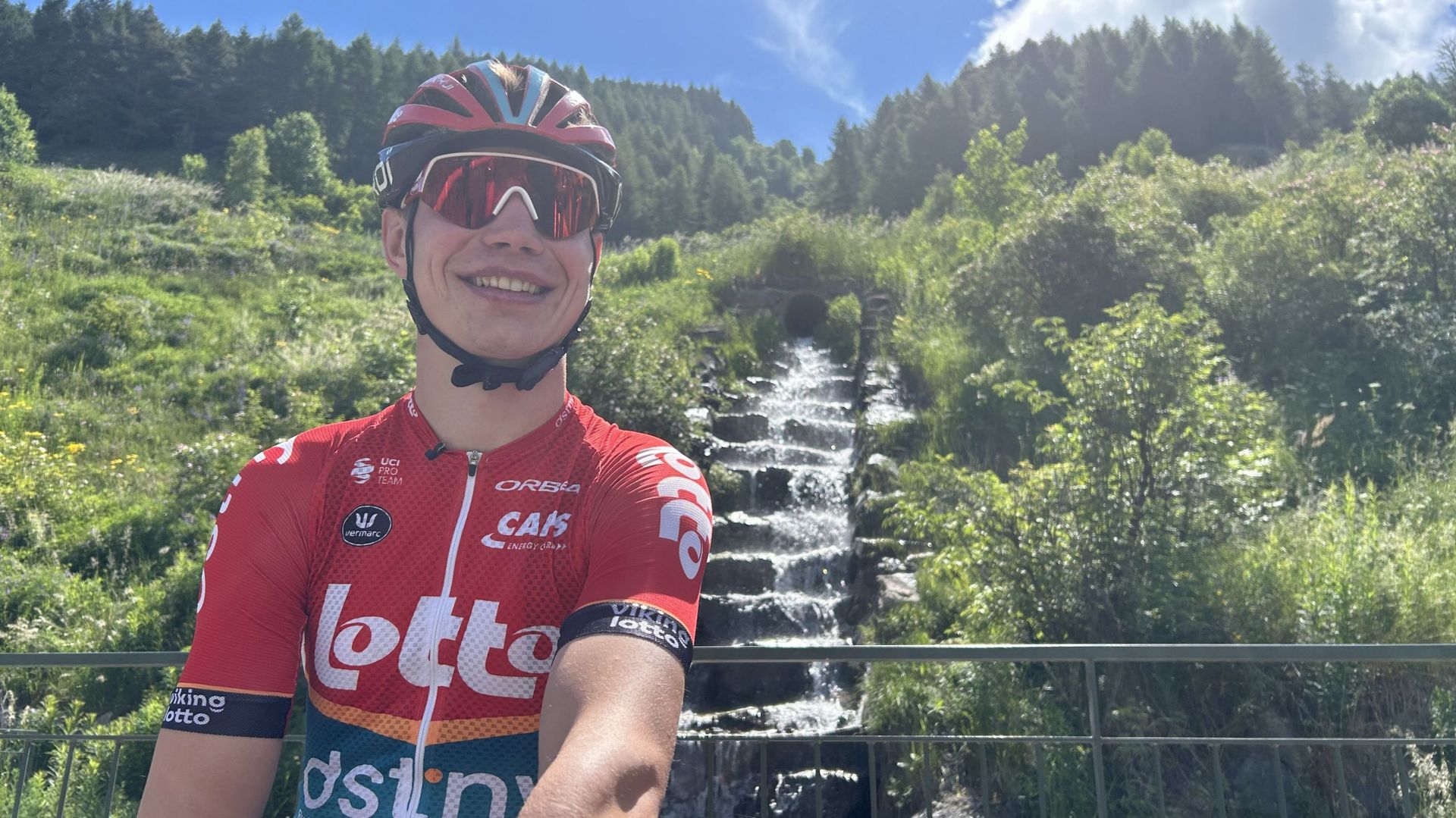 Rencontre avec Axel De Lie sur les routes du Tour : 'Arnaud est 3 ans ...