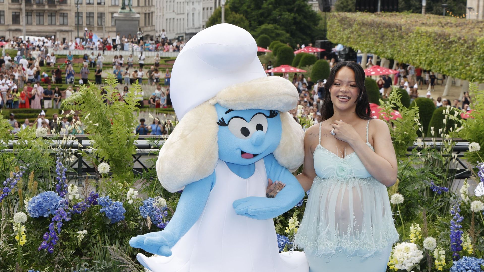 Rihanna sera bien à Bruxelles pour l’avant-première des Schtroumpfs ...