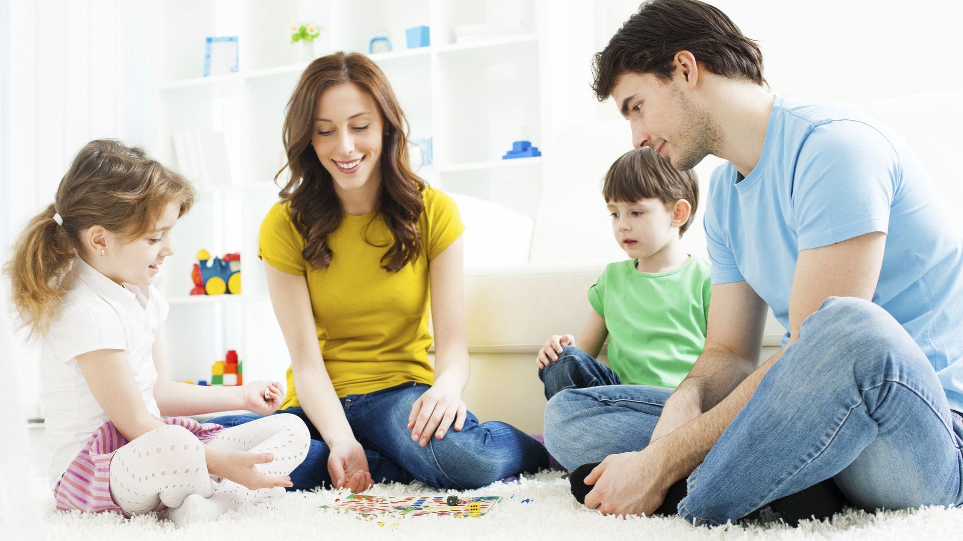 Des jeux à imprimer gratuitement pendant le confinement ! - RTBF Actus