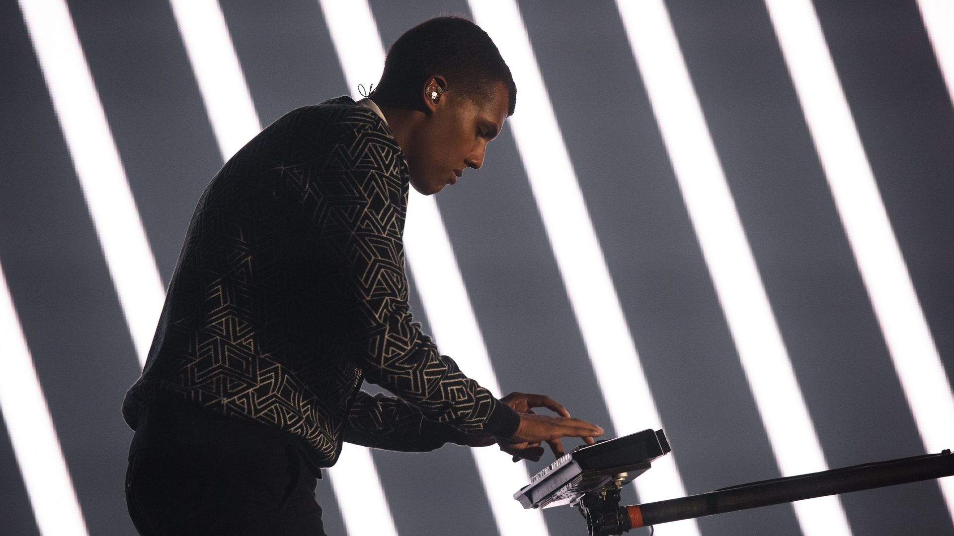 Première tournée africaine pour Stromae - RTBF Actus