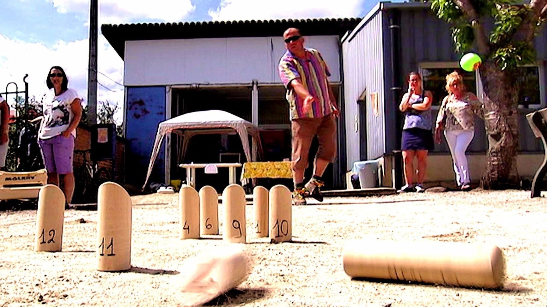 Le Mölkky va-t-il concurrencer la pétanque dans le cœur des Belges ...
