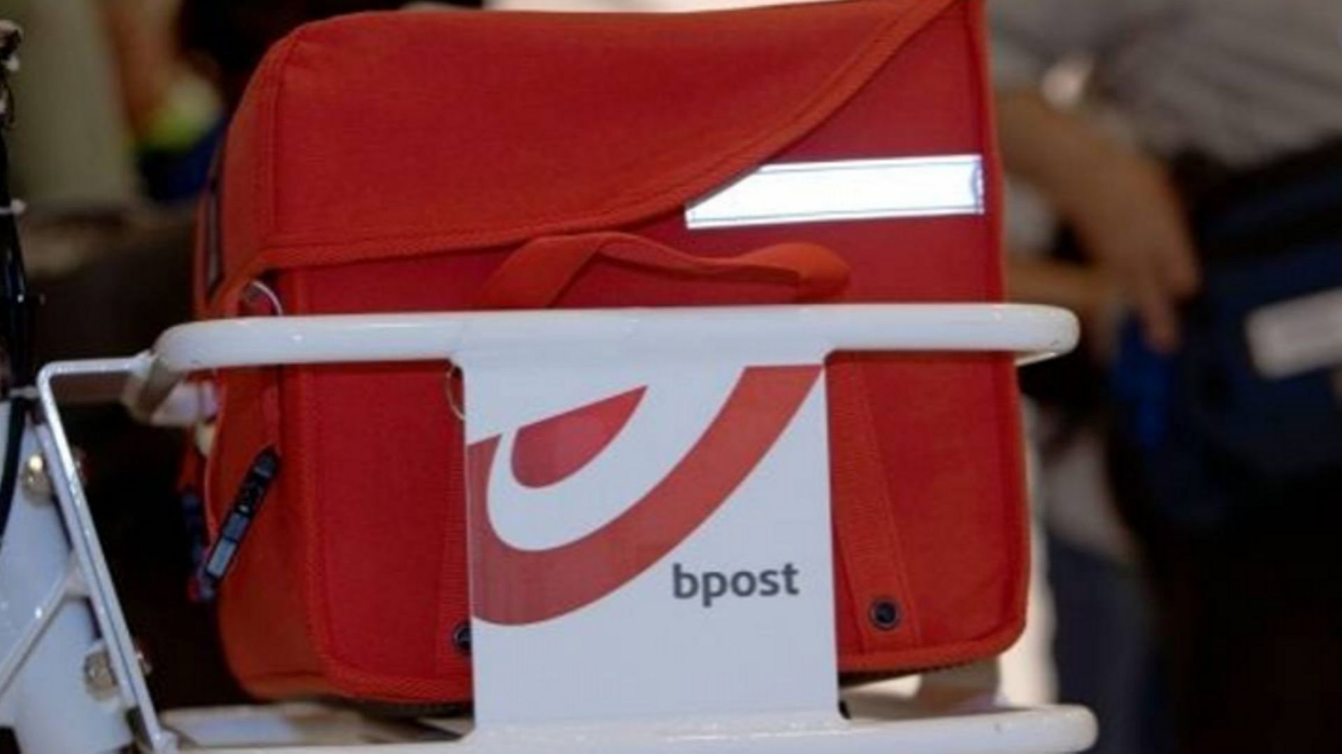 Bpost a choisi Mouscron pour mener une expérience de livraison des ...