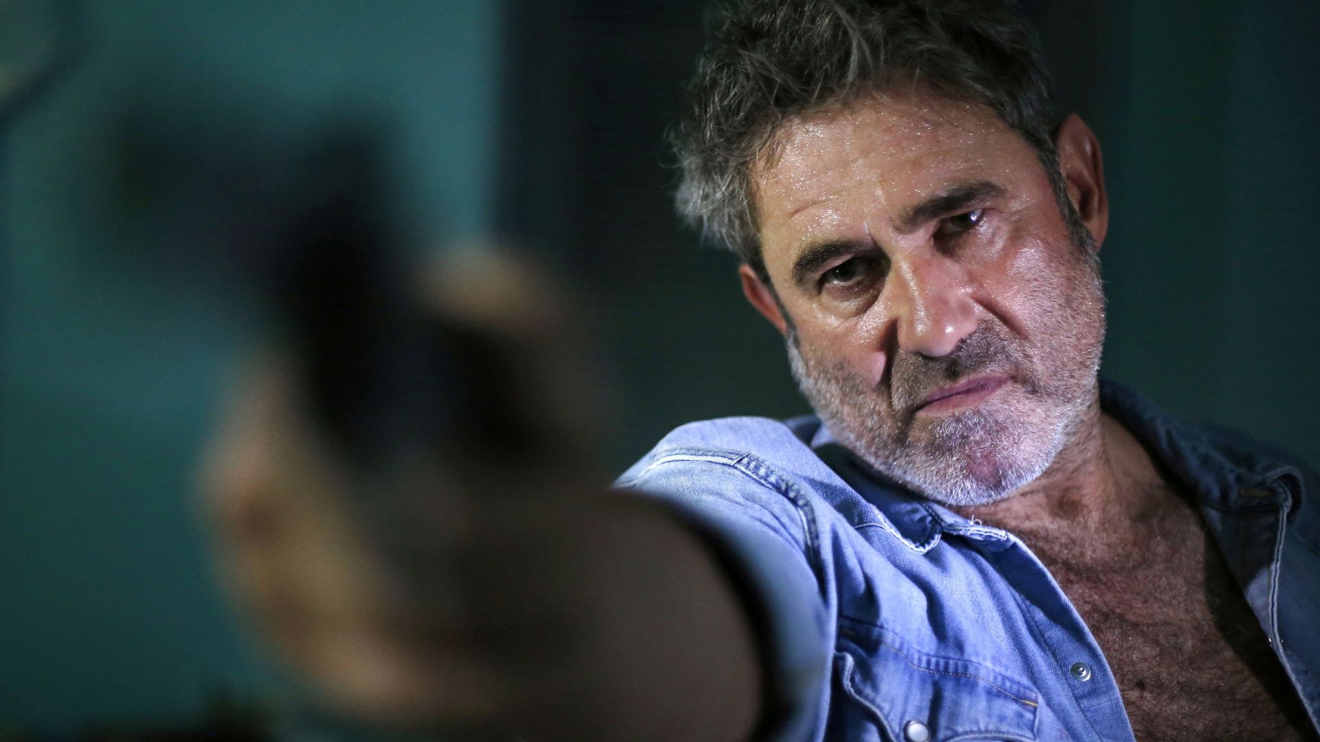 Sergi Lopez, acteur touche-à-tout, s'essaye à la série TV - RTBF Actus