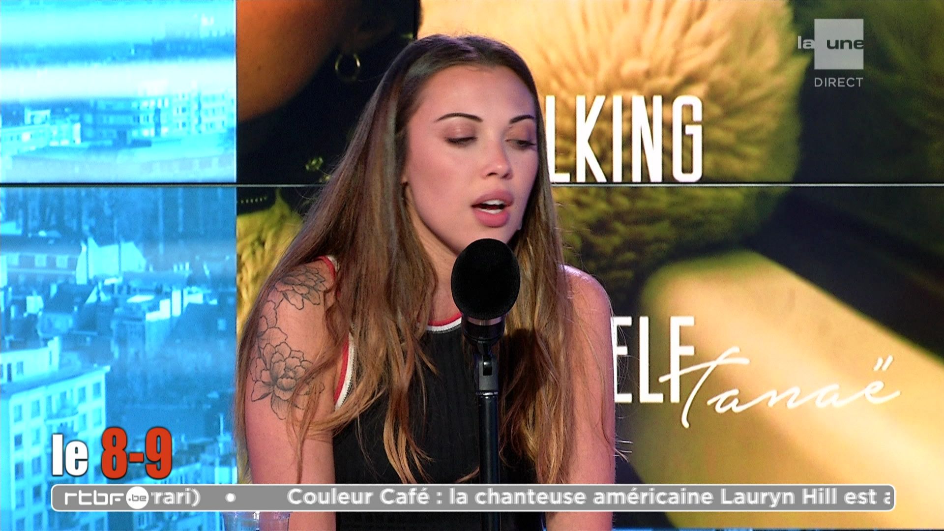 Tanaë nous offre un Live des plus émouvant ce matin : 'Mirrors'... et c ...