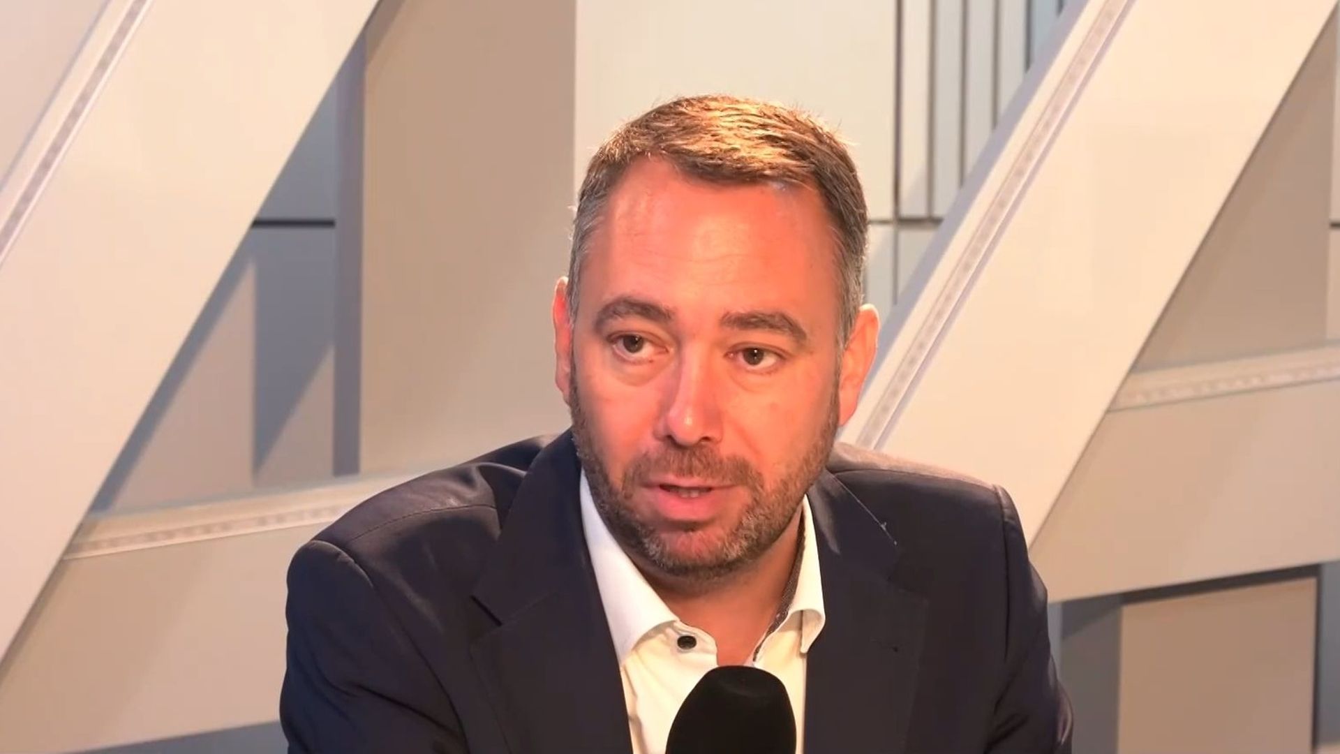 PS-MR, la bataille du sérieux - RTBF Actus