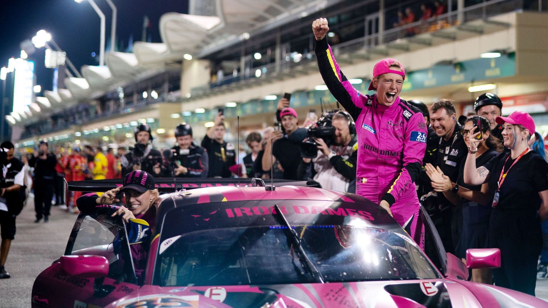 Explorez le circuit de Spa Francorchamps de manière unique... à vélo ! - RTBF Actus
