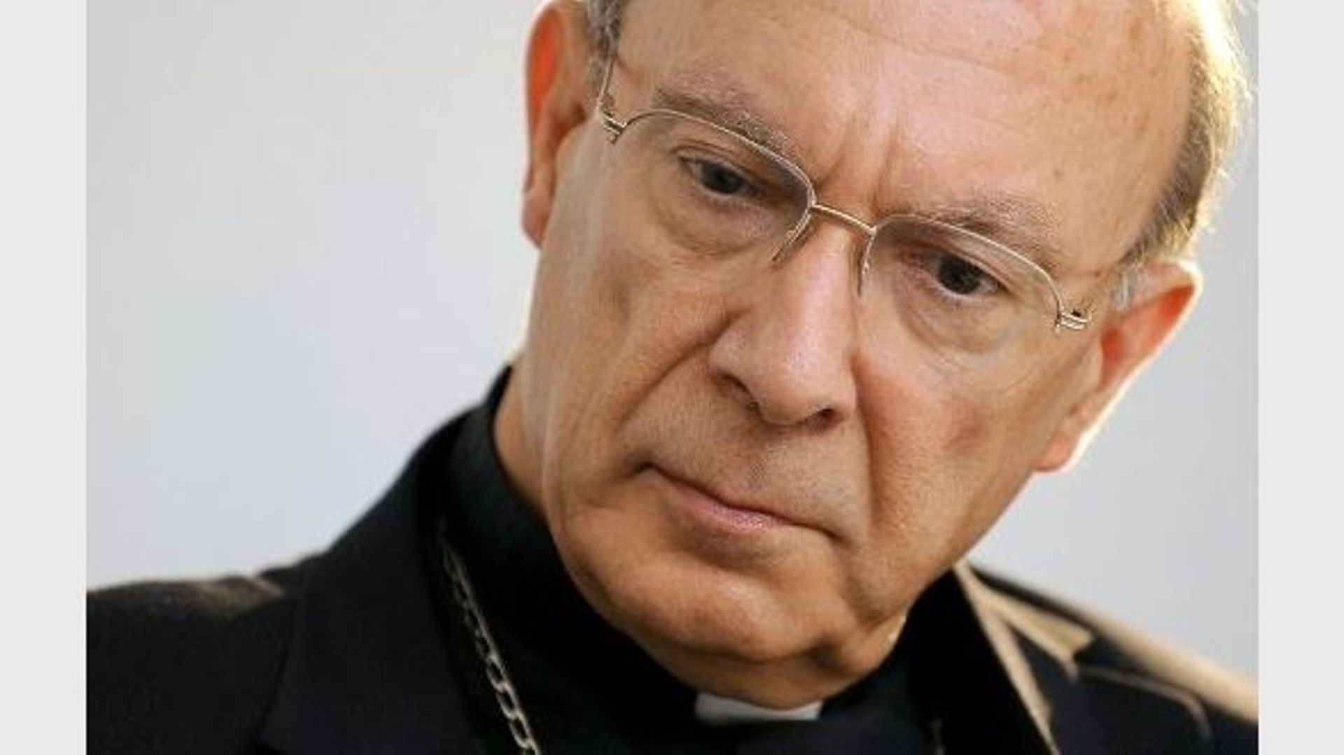 17/10 Mise au Point: 'Jusqu'où ira Mgr Léonard ?' - RTBF Actus