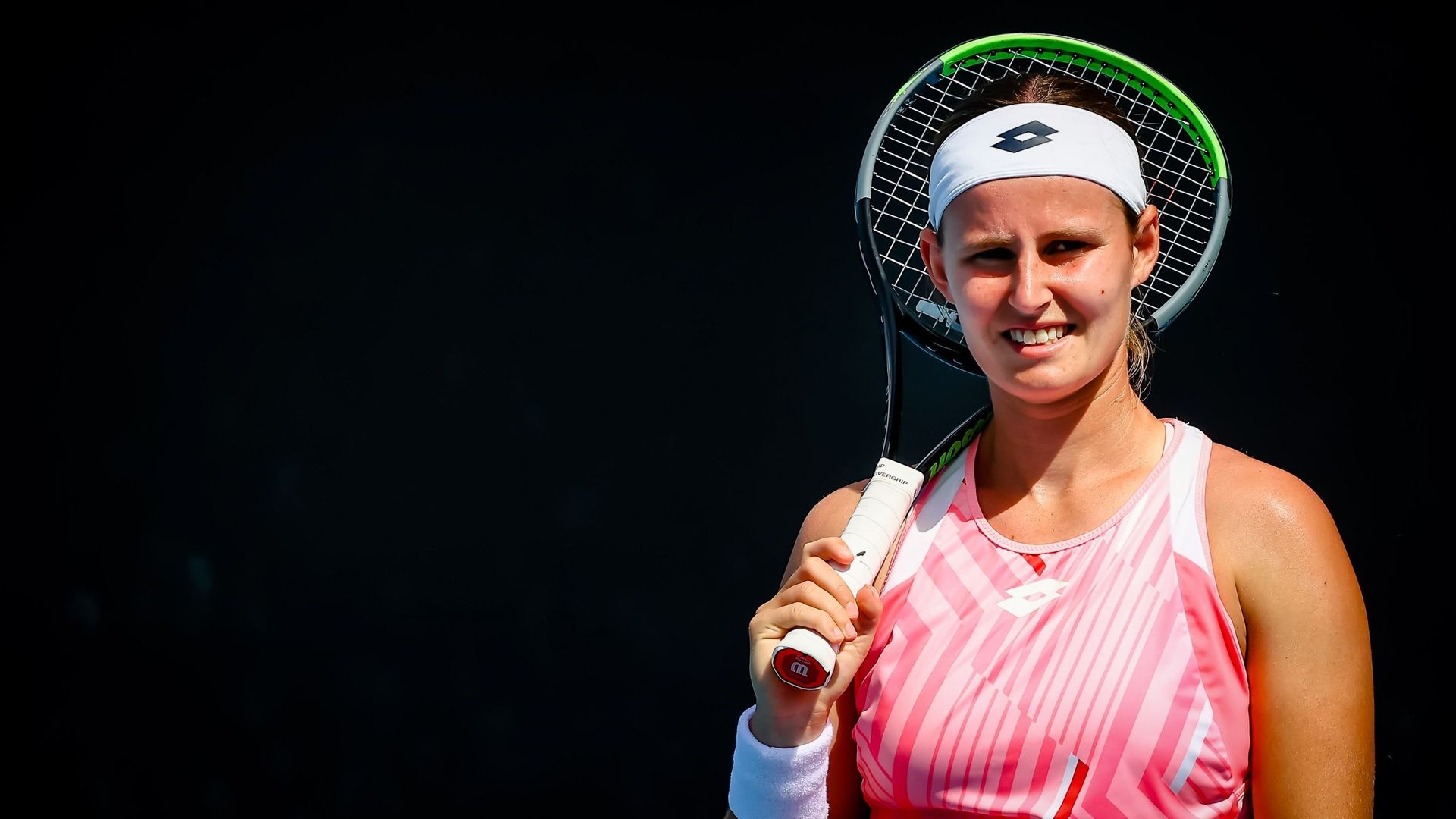 Wimbledon : Greet Minnen rejoint le dernier tour qualificatif - RTBF Actus