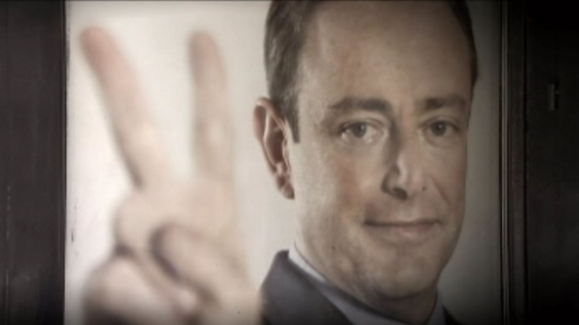 Le contrechamp de 7 à la Une – Bart De Wever, l'homme de l'ombre - RTBF ...