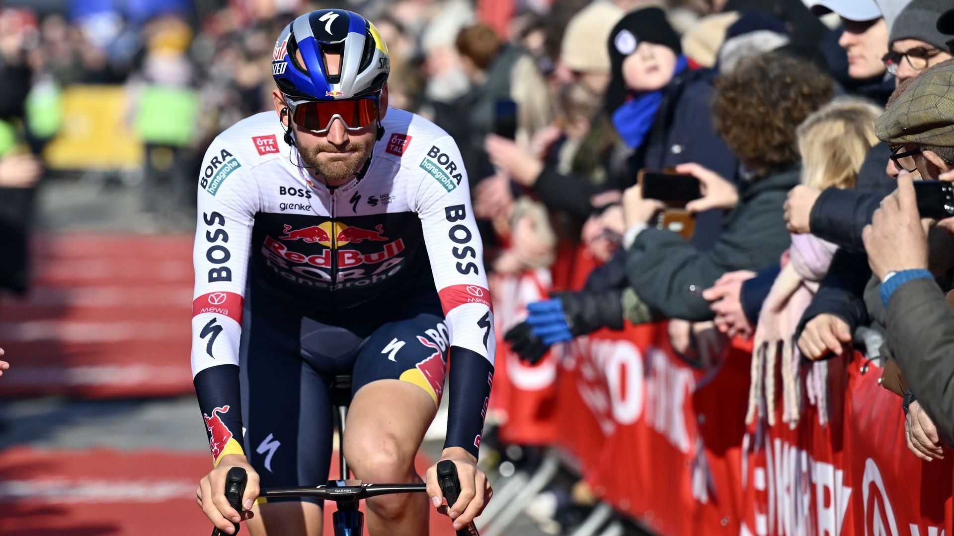 Il y a 30 ans, le procès et l'exécution de Ceausescu marquent le ...