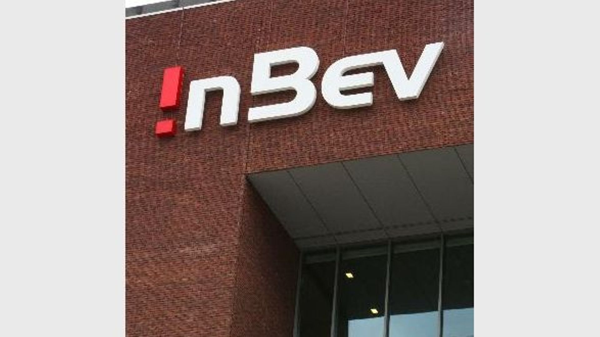 AB InBev va supprimer 299 emplois en Belgique - RTBF Actus