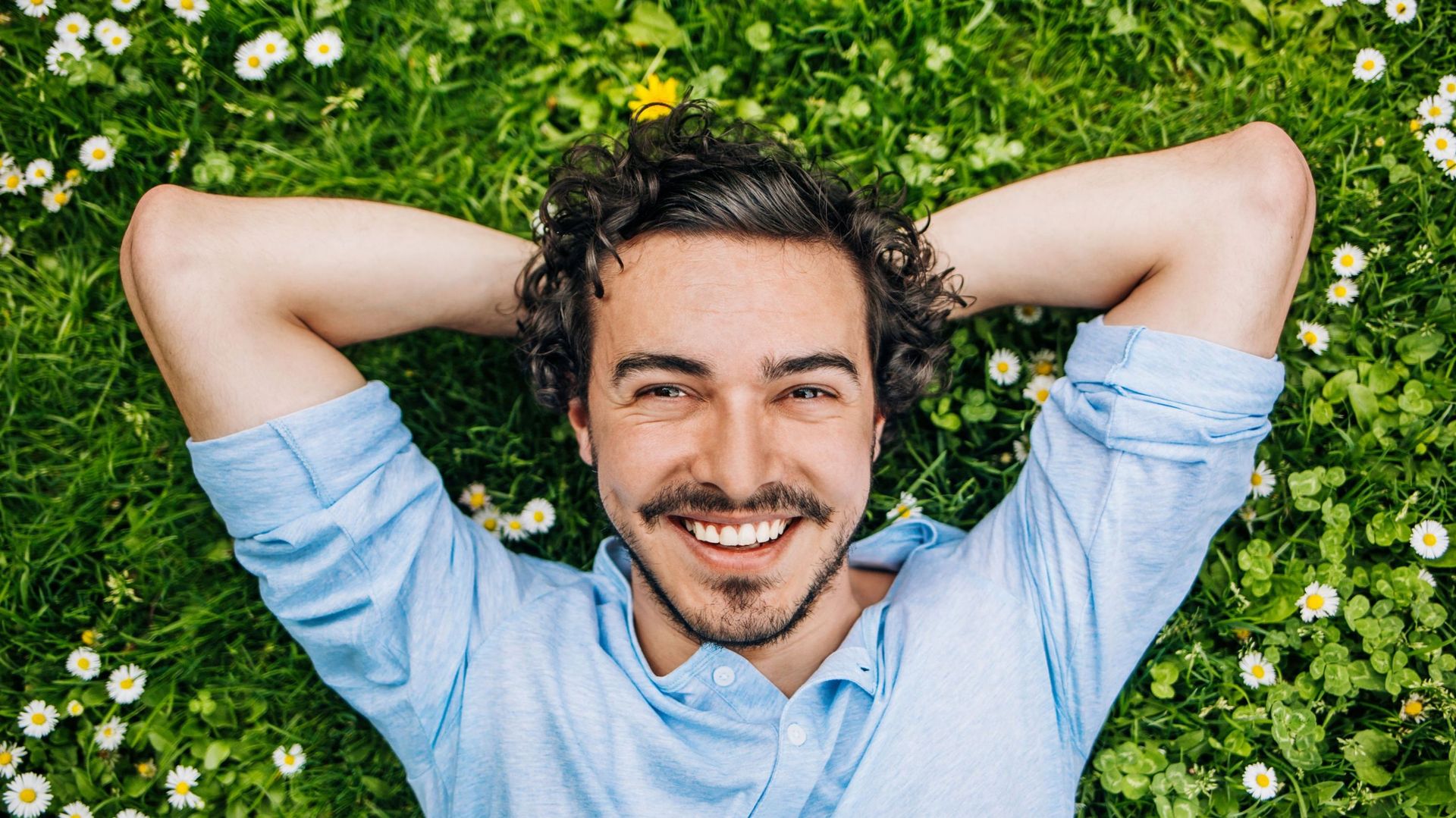 5 bonnes raisons de sourire en toute occasion - RTBF Actus