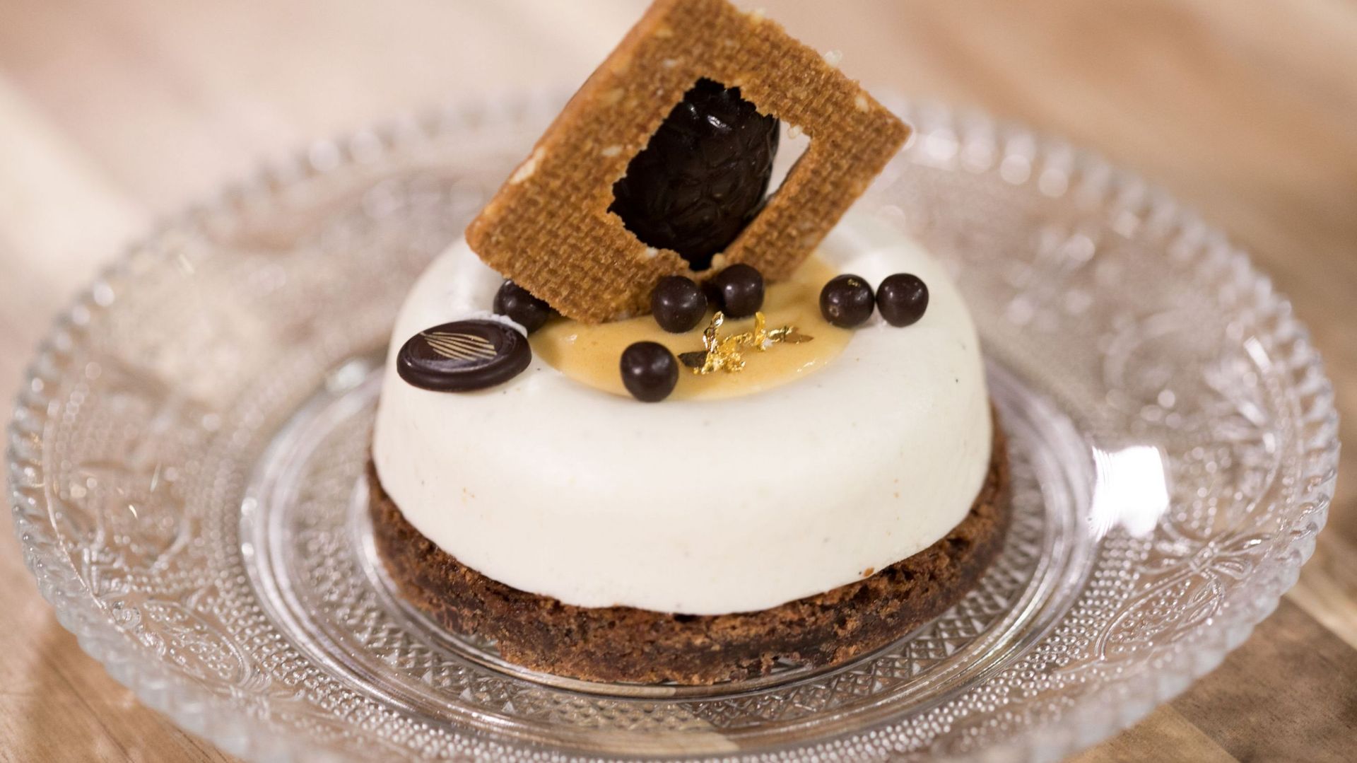 TUTO : L'Aphrodite, un amour de dessert signé Jean-Philippe Darcis ...