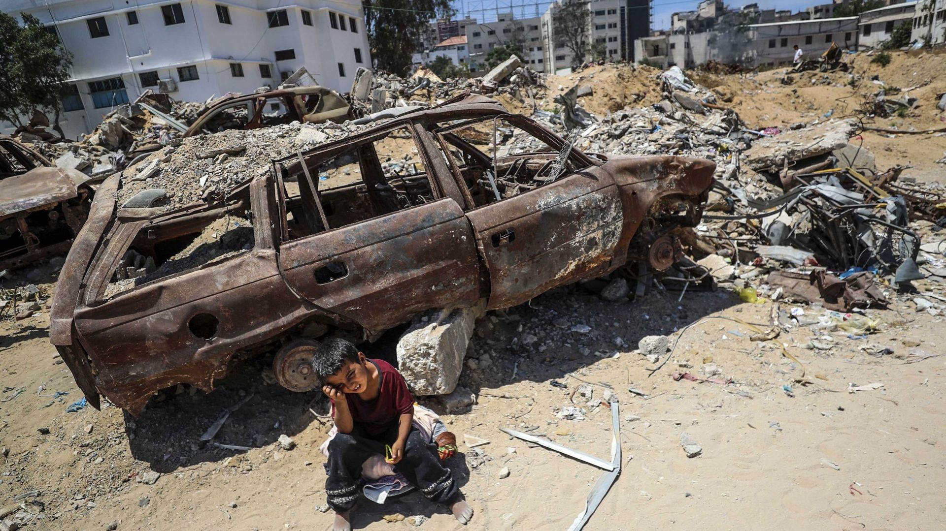 Guerre Israël-Gaza : les premiers colis d'aide humanitaire sont ...