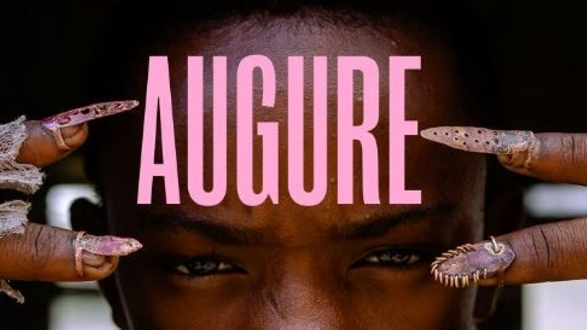 'Augure' : un retour poétique au pays entre modernité et traditions ...