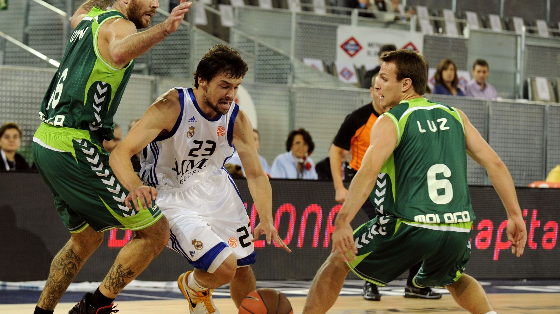 Le Real bat Malaga, Charleroi dernier - RTBF Actus