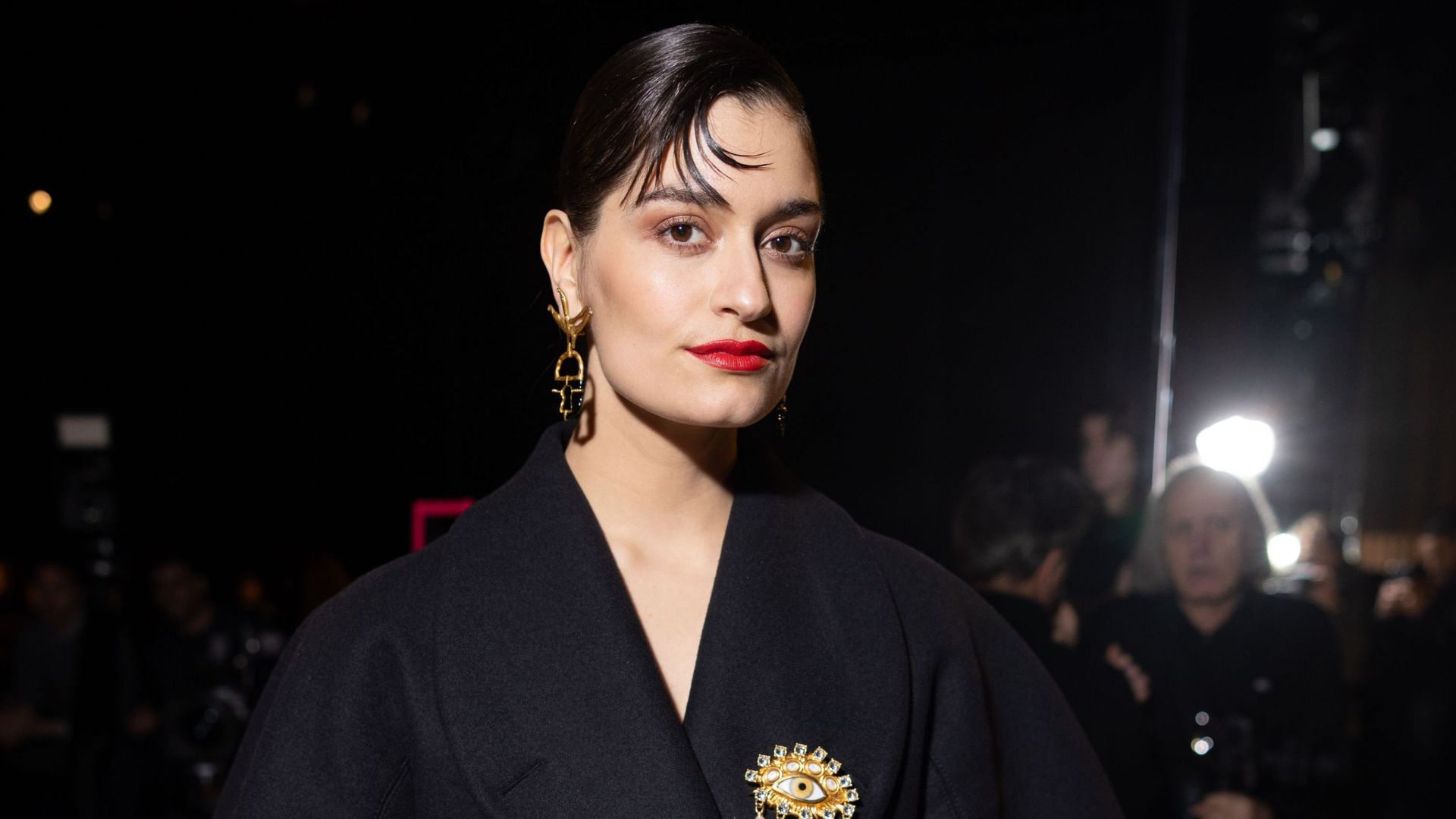 Clara Luciani immortalise sa dernière tournée dans le clip galvanisant ...