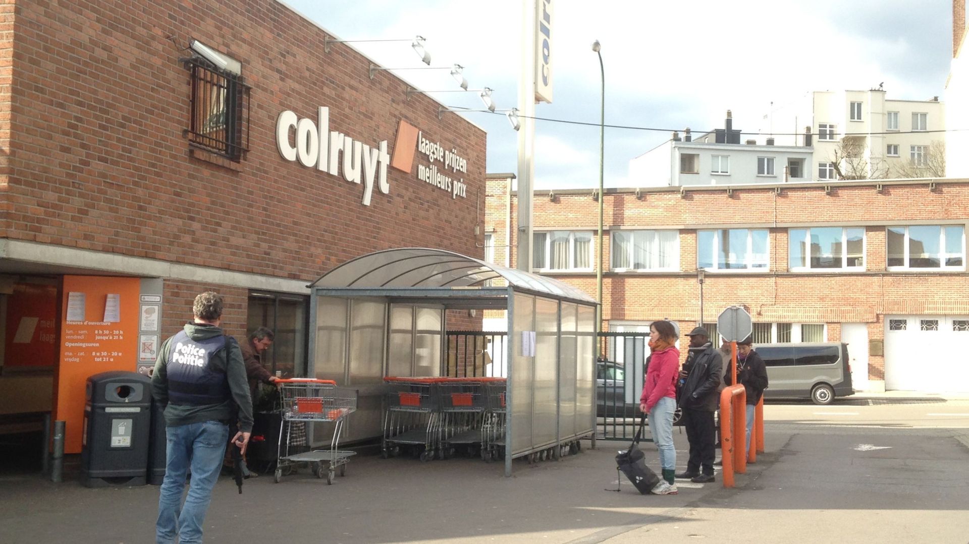 OKay (groupe Colruyt) rappelle du poulet Teriyaki - RTBF Actus