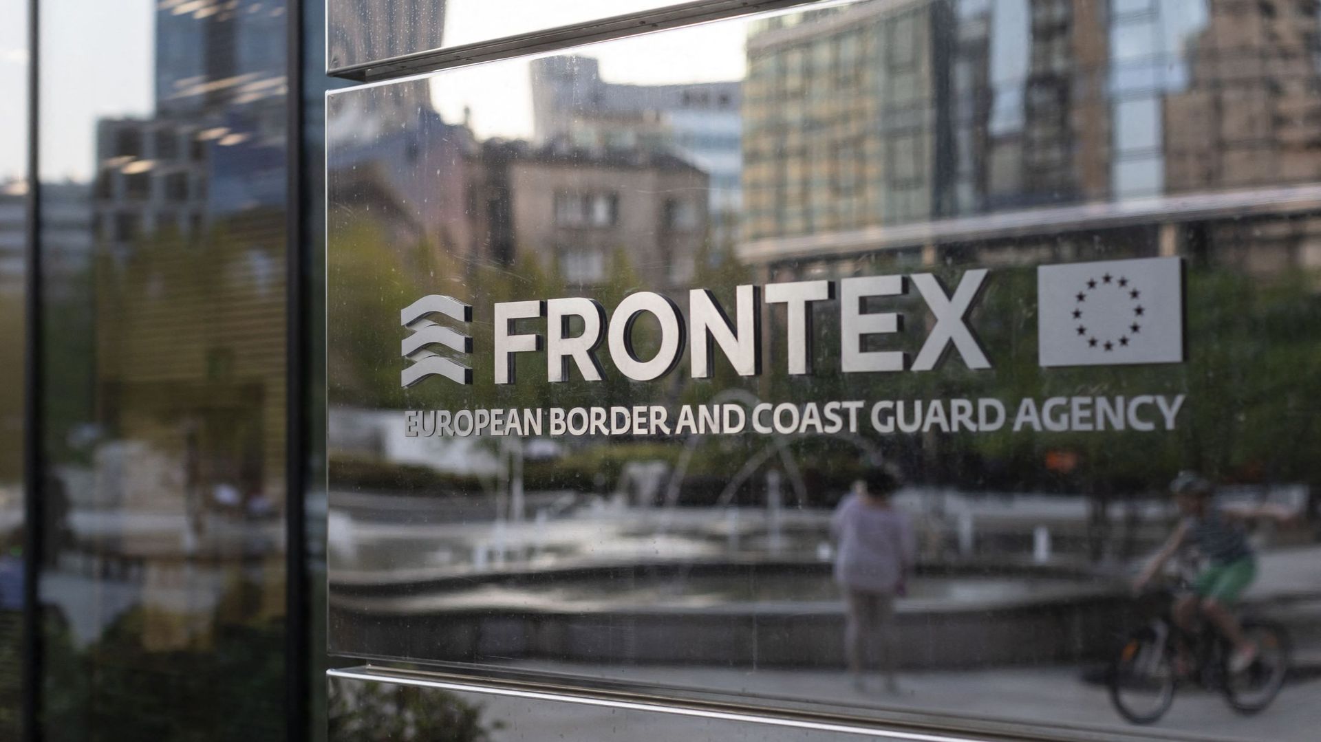 Immigration : les agents de Frontex pourront intervenir sur le ...