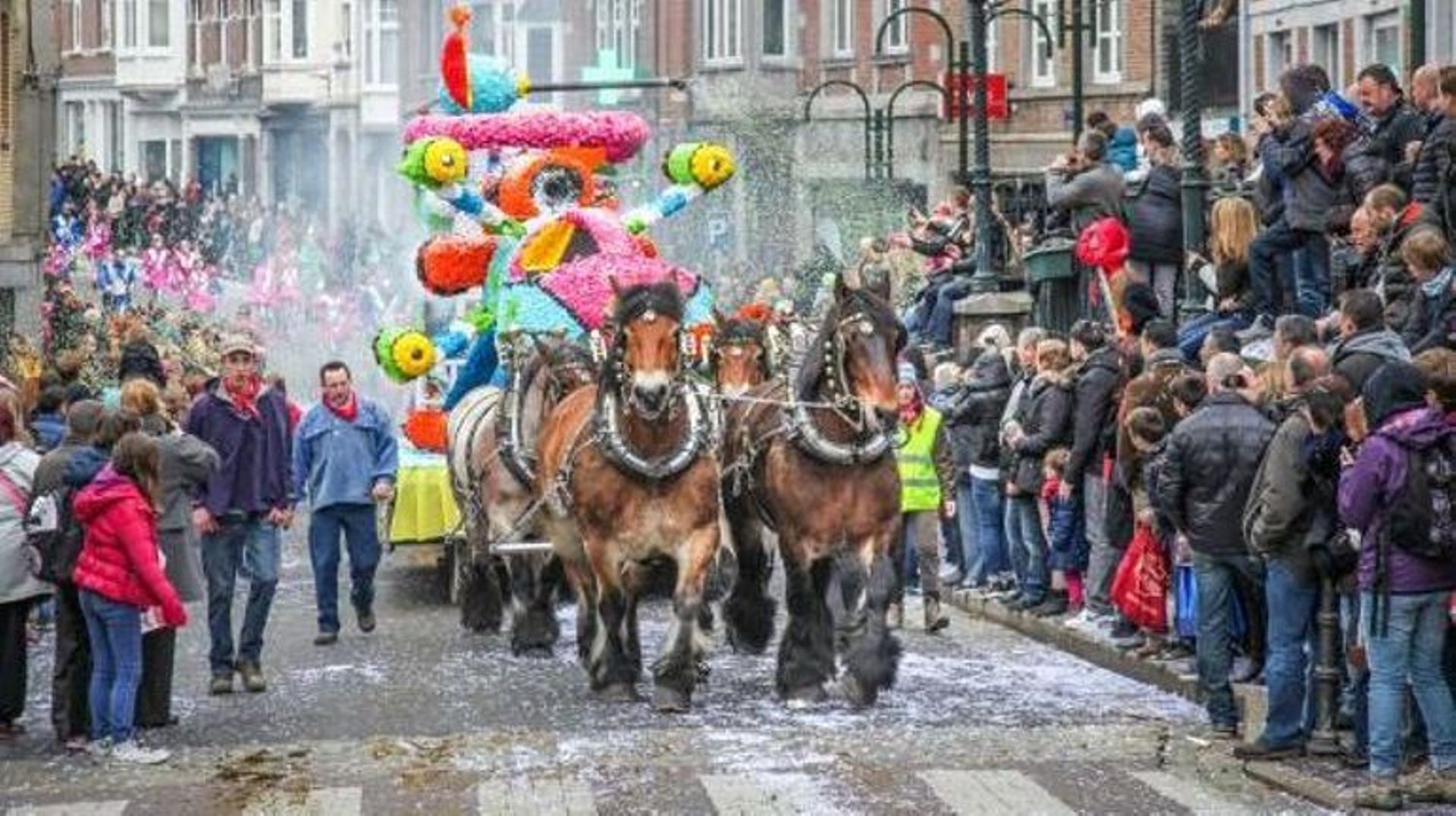 La Cavalcade de Herve : 5 jours de festivités - RTBF Actus